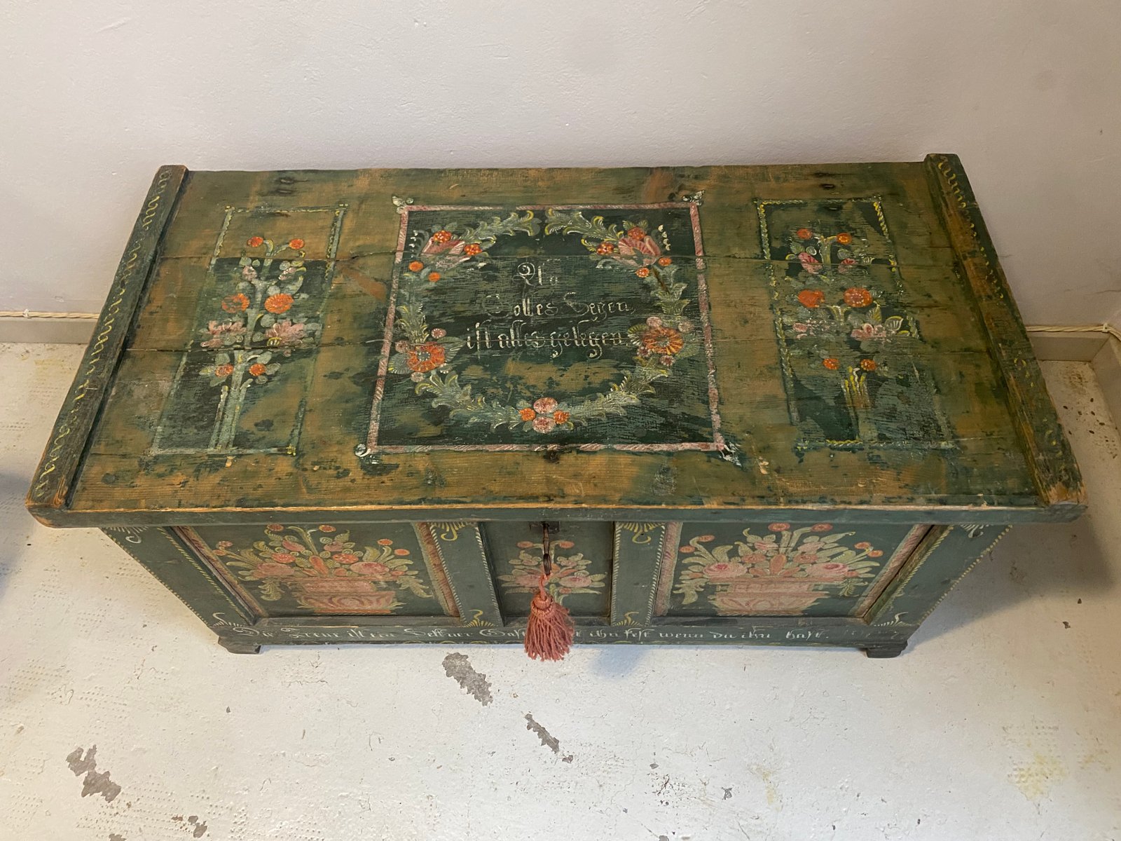 Tyrolean Painted Wedding Chest for sale at Pamono