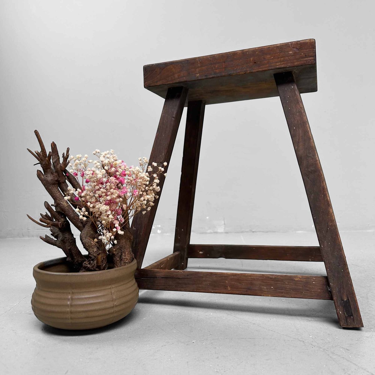 Fumidai Wooden Stool, Taishō Period, Japan, 1920s for sale at Pamono