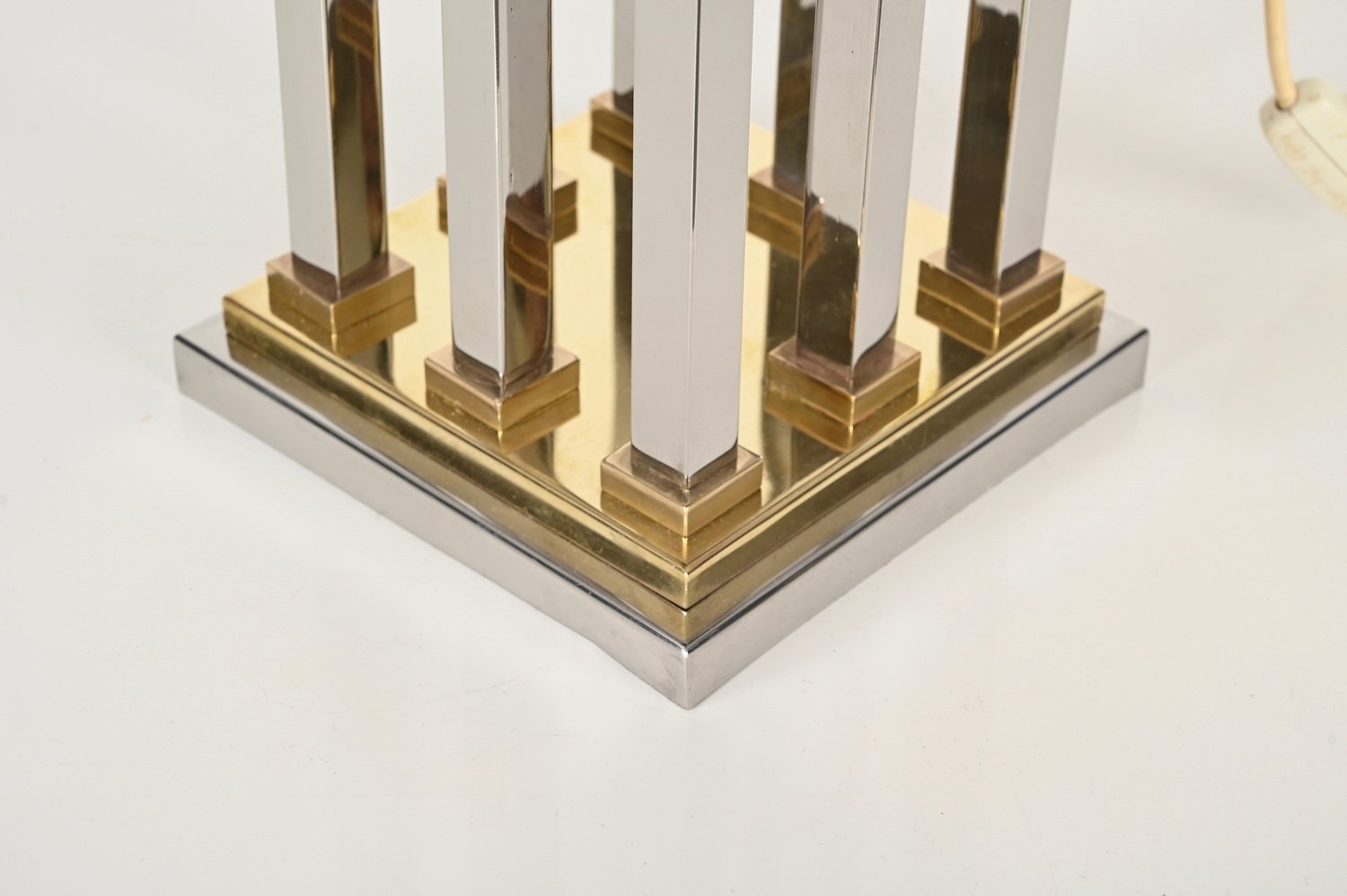 Hollywood Regency Columns Table Lamp in Chrome and Brass, 1970s for ...