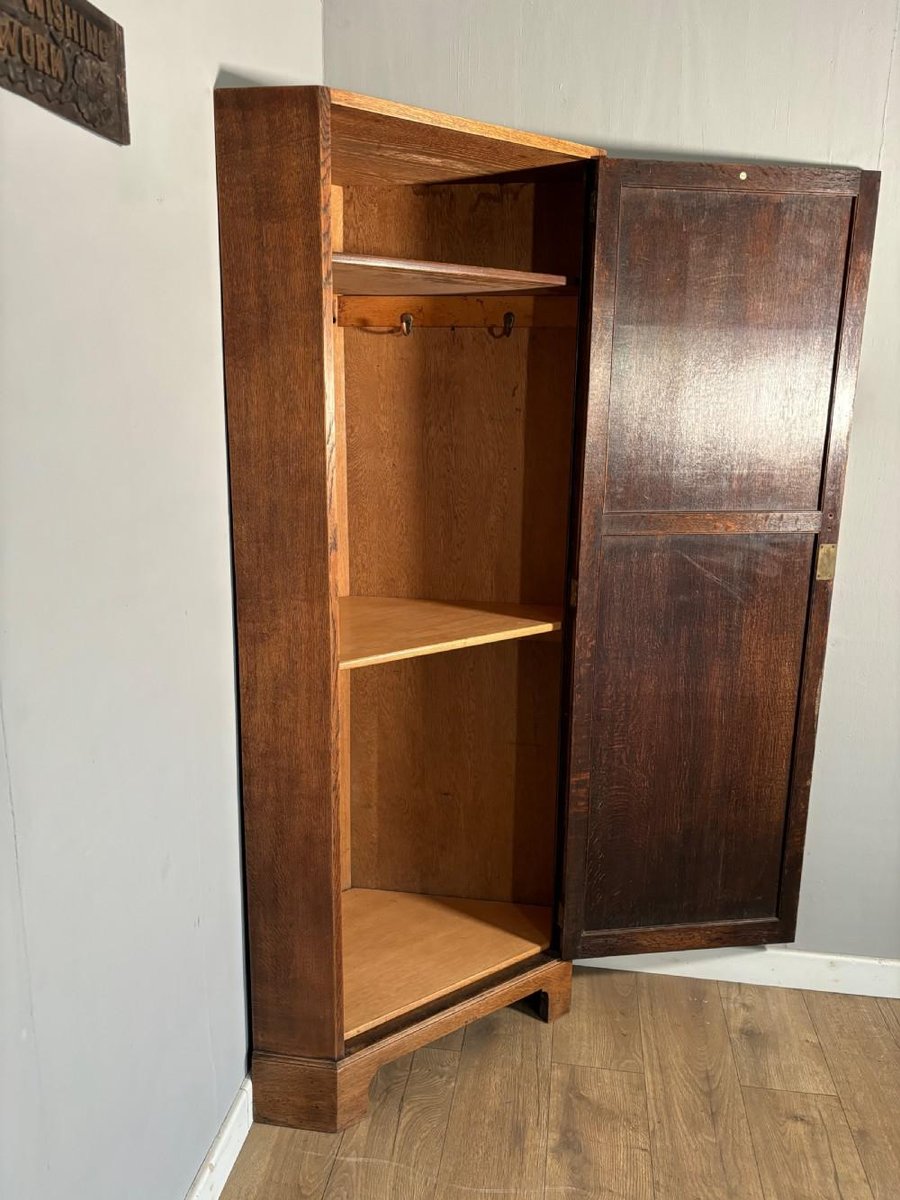 Antique Edwardian Oak Corner Wardrobe from Heals for sale at Pamono