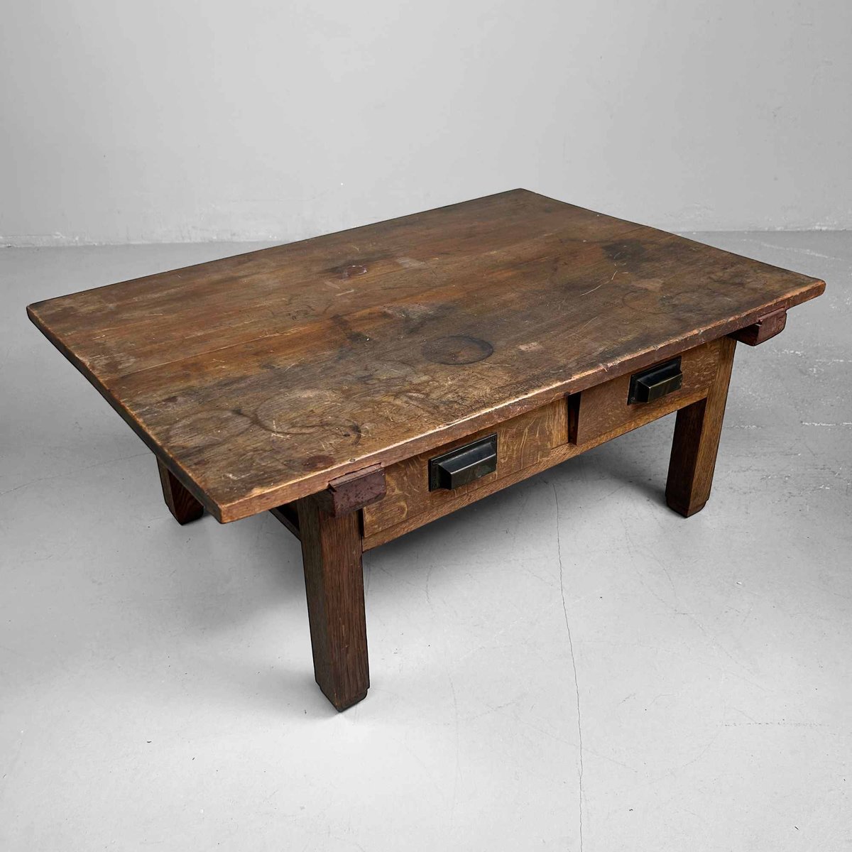 Japanese Traditional Low Writing Desk, 1920s for sale at Pamono
