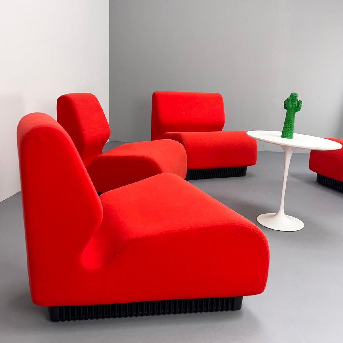 Pop Art Red Sofa by Don Chadwick for Herman Miller, 1990s, Set of 5 for ...