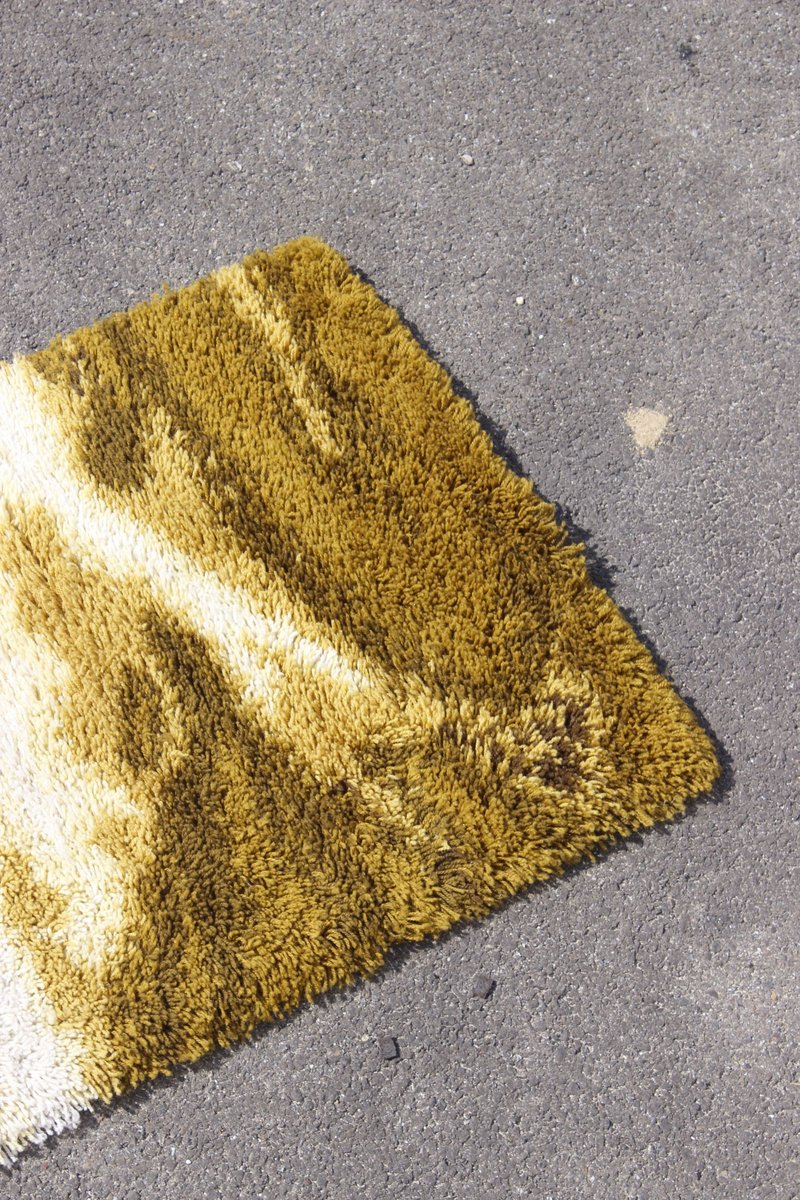 Vintage Shaggy Wool Rug from Junghans, 1970s for sale at Pamono