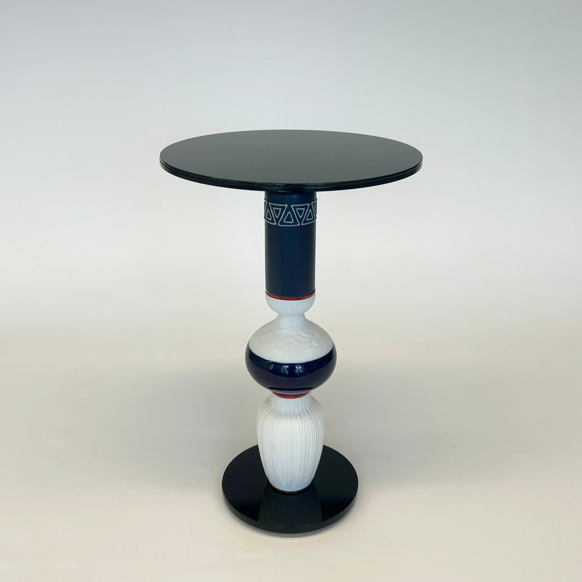 Beistelltische von Andreas Berlin, 3er Set bei Pamono kaufen