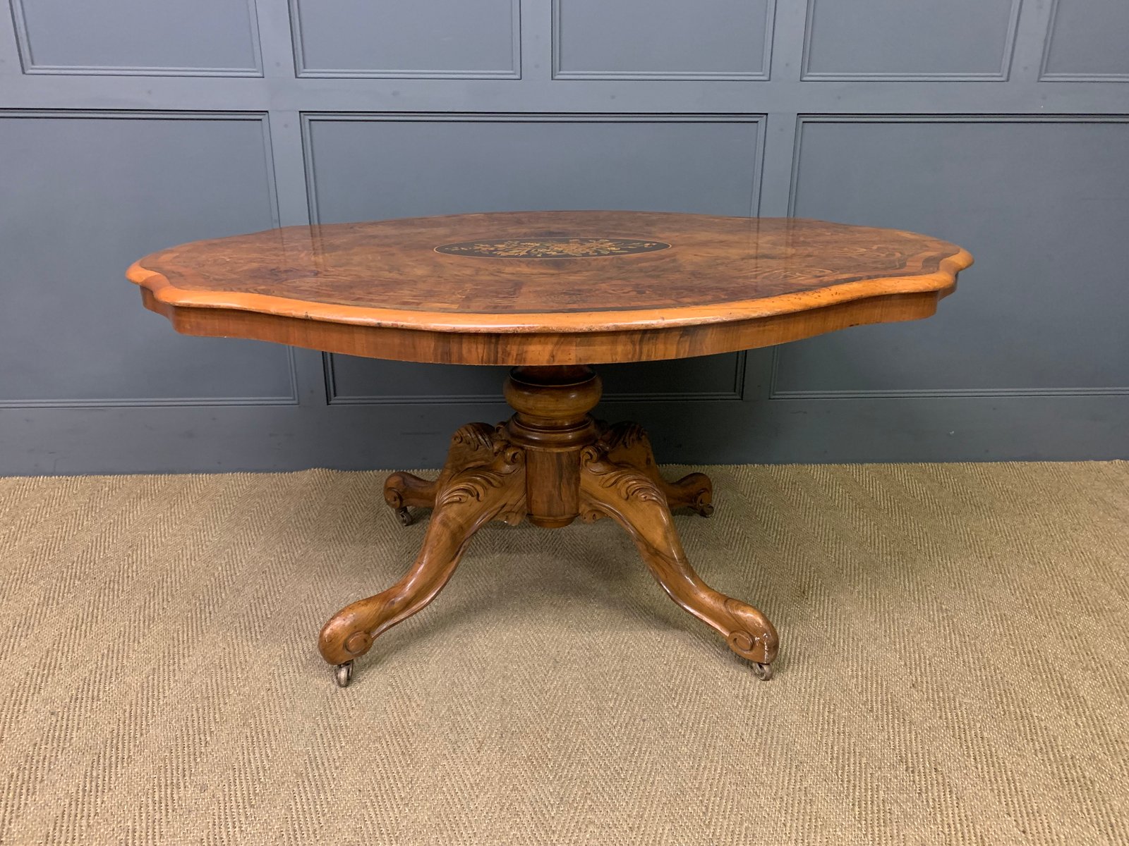 Victorian Marquetry Inlaid Burr Walnut Loo Table, 1870 for sale at Pamono