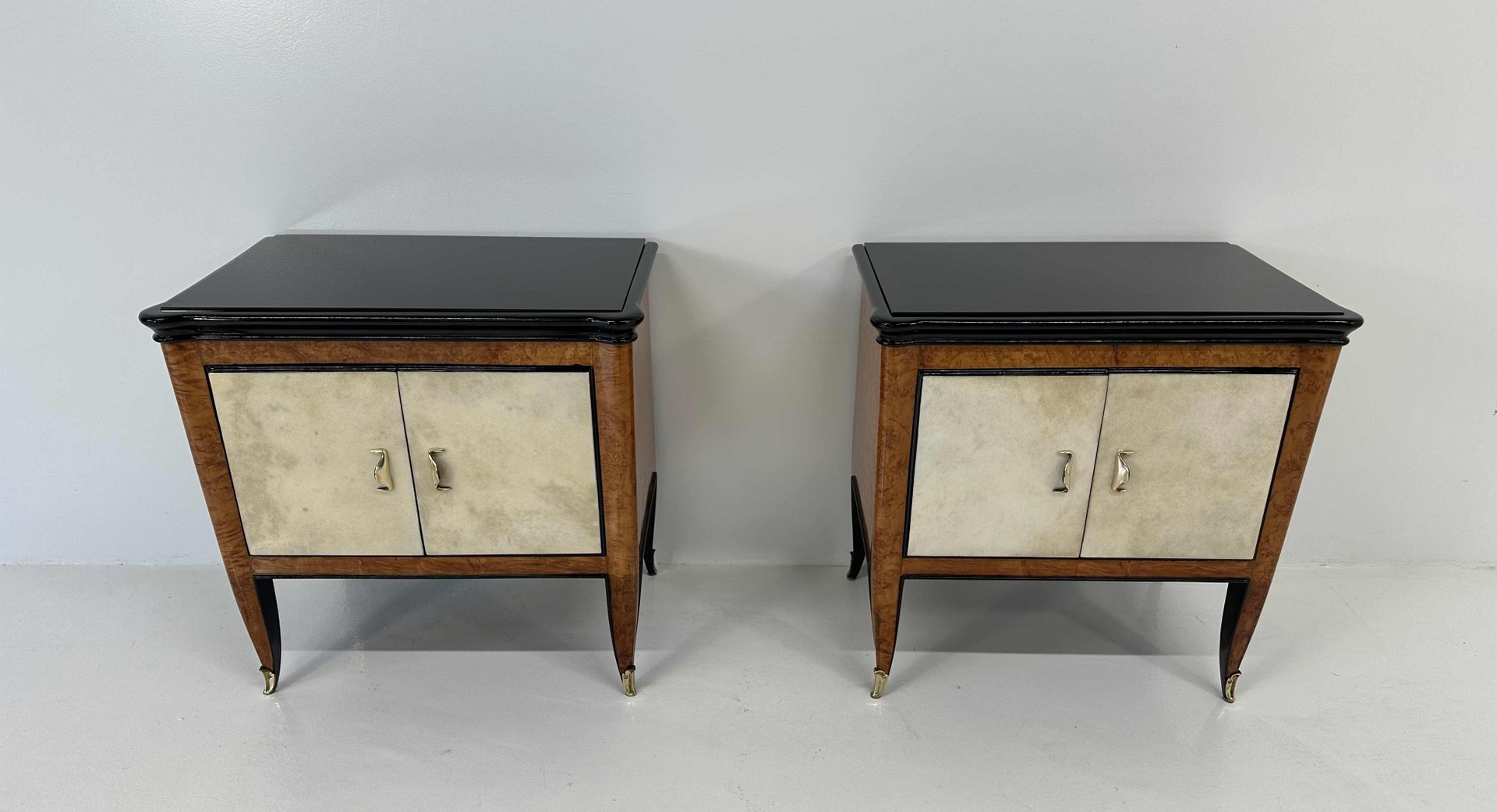 Art Deco Italian Parchment, Black Lacquer and Maple Briar Nightstands ...