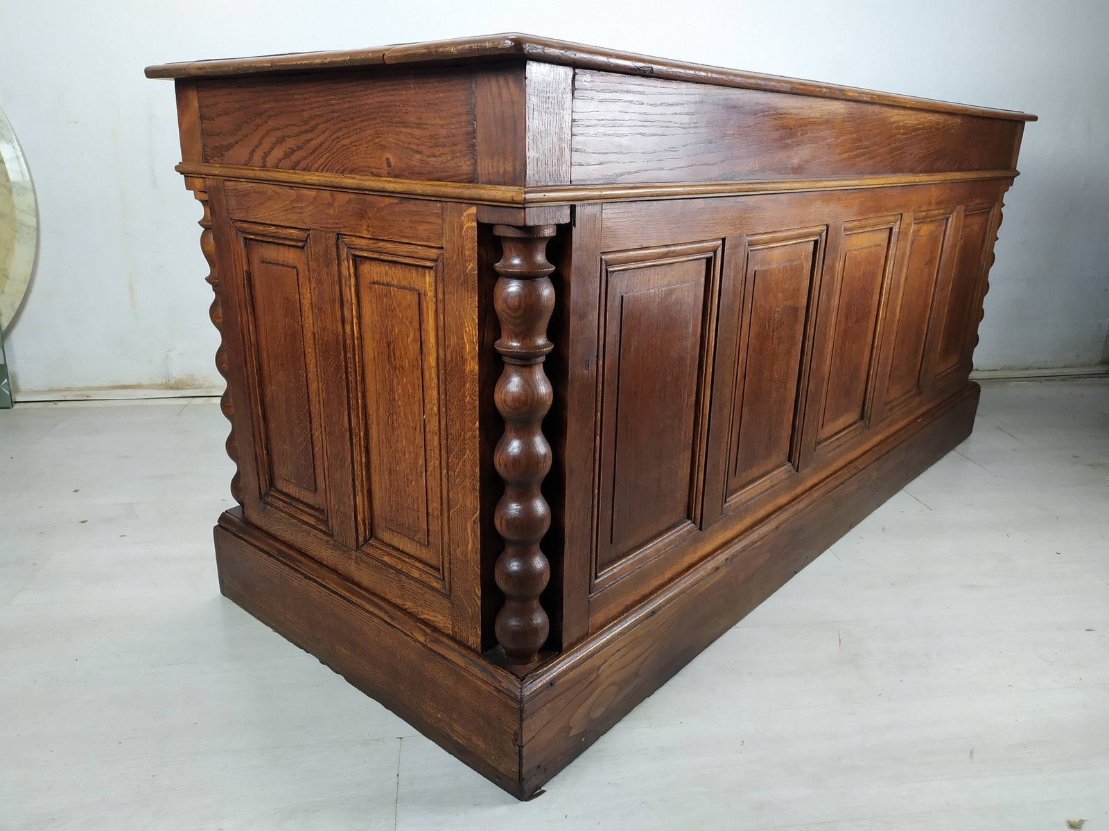 Trade Bench with Oak Drawers for sale at Pamono