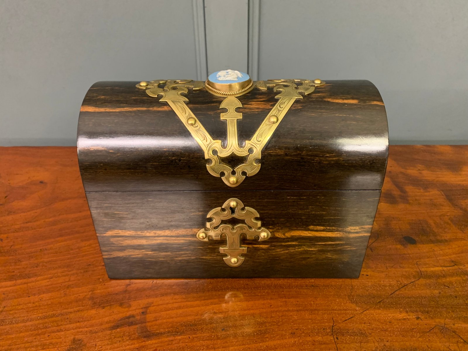 Victorian Coromandel Stationary Casket, 1860 for sale at Pamono