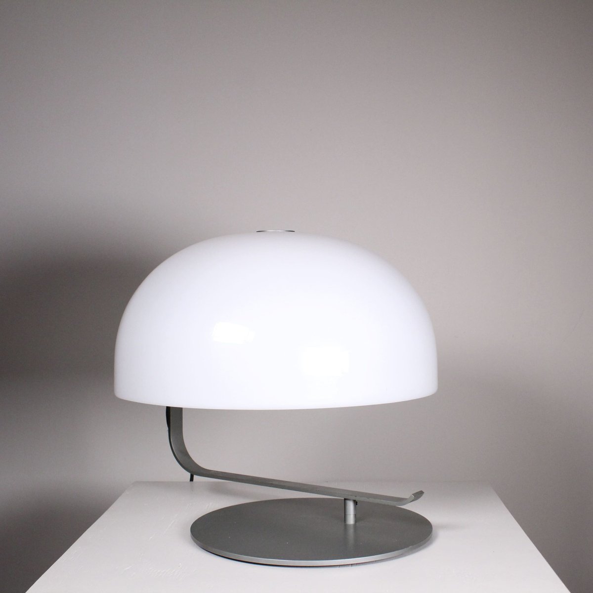 Model 275 Lamp by Marco Zanuso for Oluce for sale at Pamono