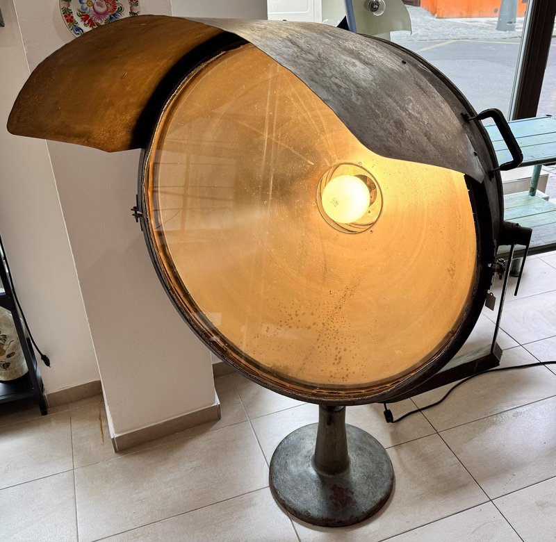Large Industrial Spotlight, 1950s for sale at Pamono