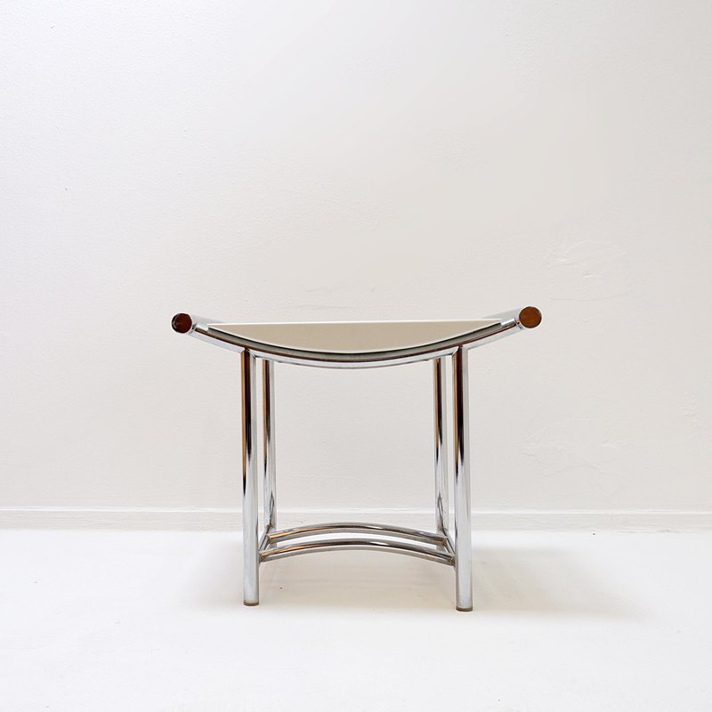 Tubular Chrome Side Table for sale at Pamono