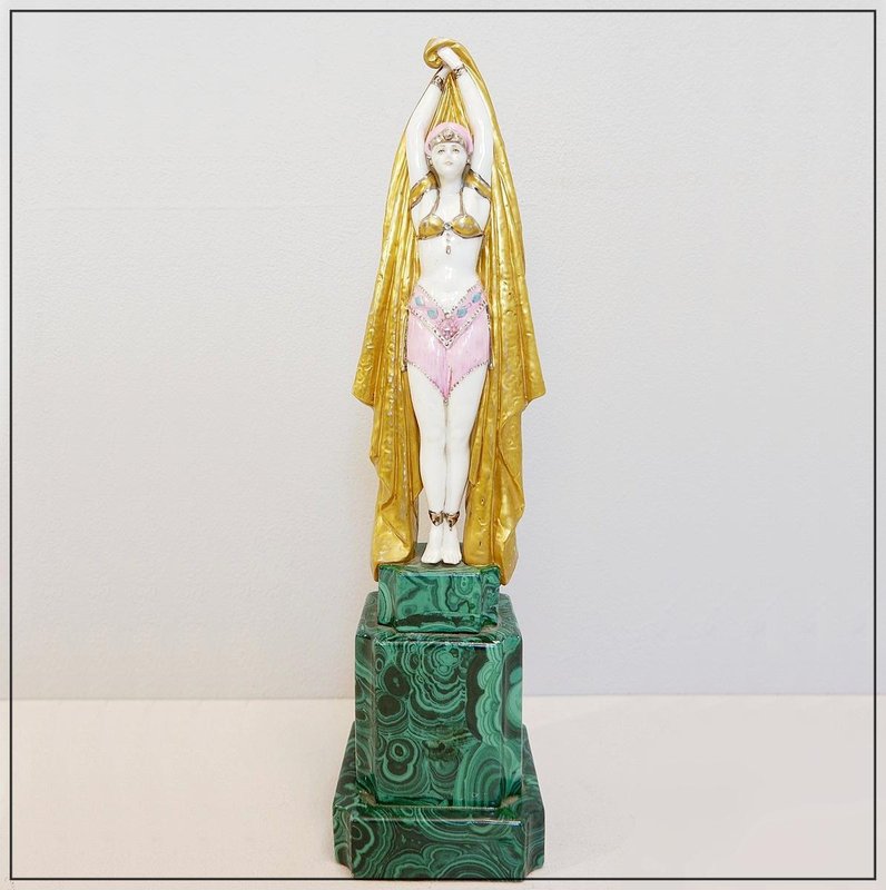 Art Deco Porcelain Antinea Statue for sale at Pamono