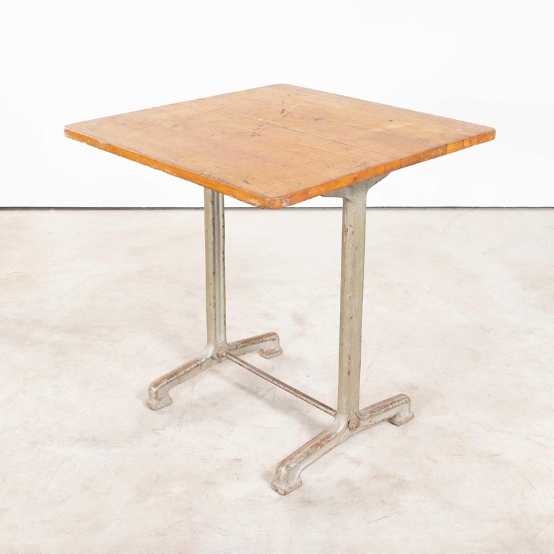 Vintage Bistro Dining Table, 1940s for sale at Pamono