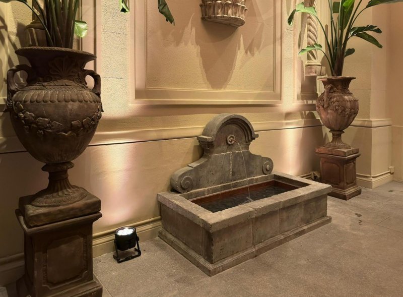 20th Century Limestone Fountain of Villa Boccella for sale at Pamono