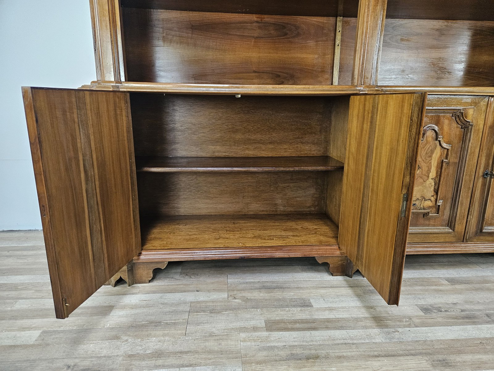 Double Body Bookcase in Walnut and Walnut Root with Shelves and Worked ...