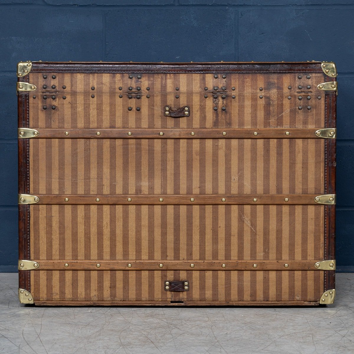 Antique French Courier Trunk in Striped Canvas from Louis Vuitton, 1885 ...