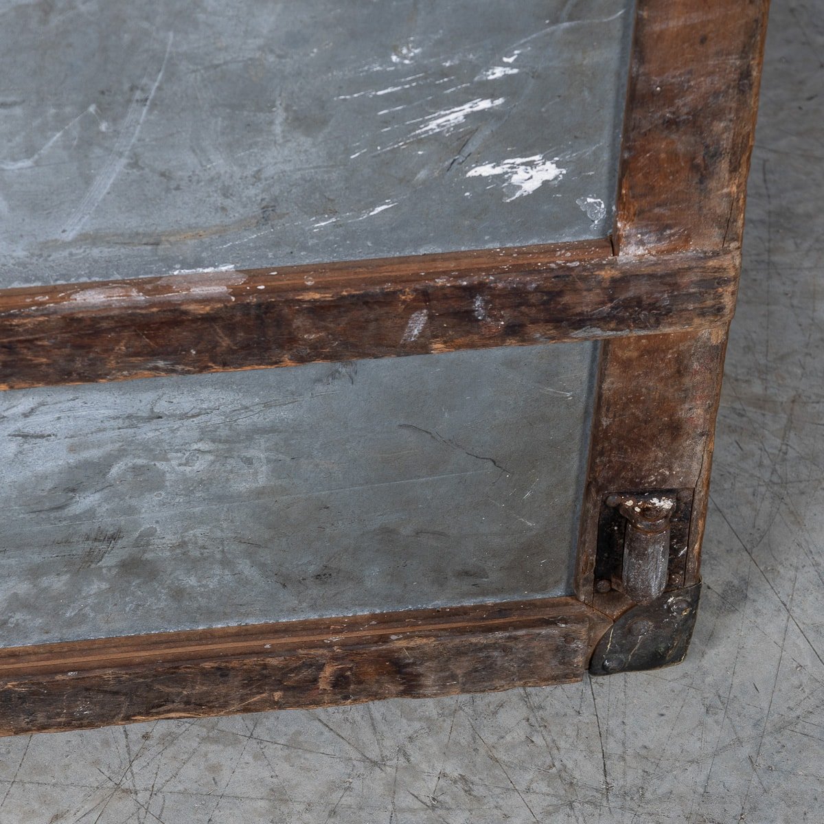 Antique French Courier Trunk in Striped Canvas from Louis Vuitton, 1885 ...