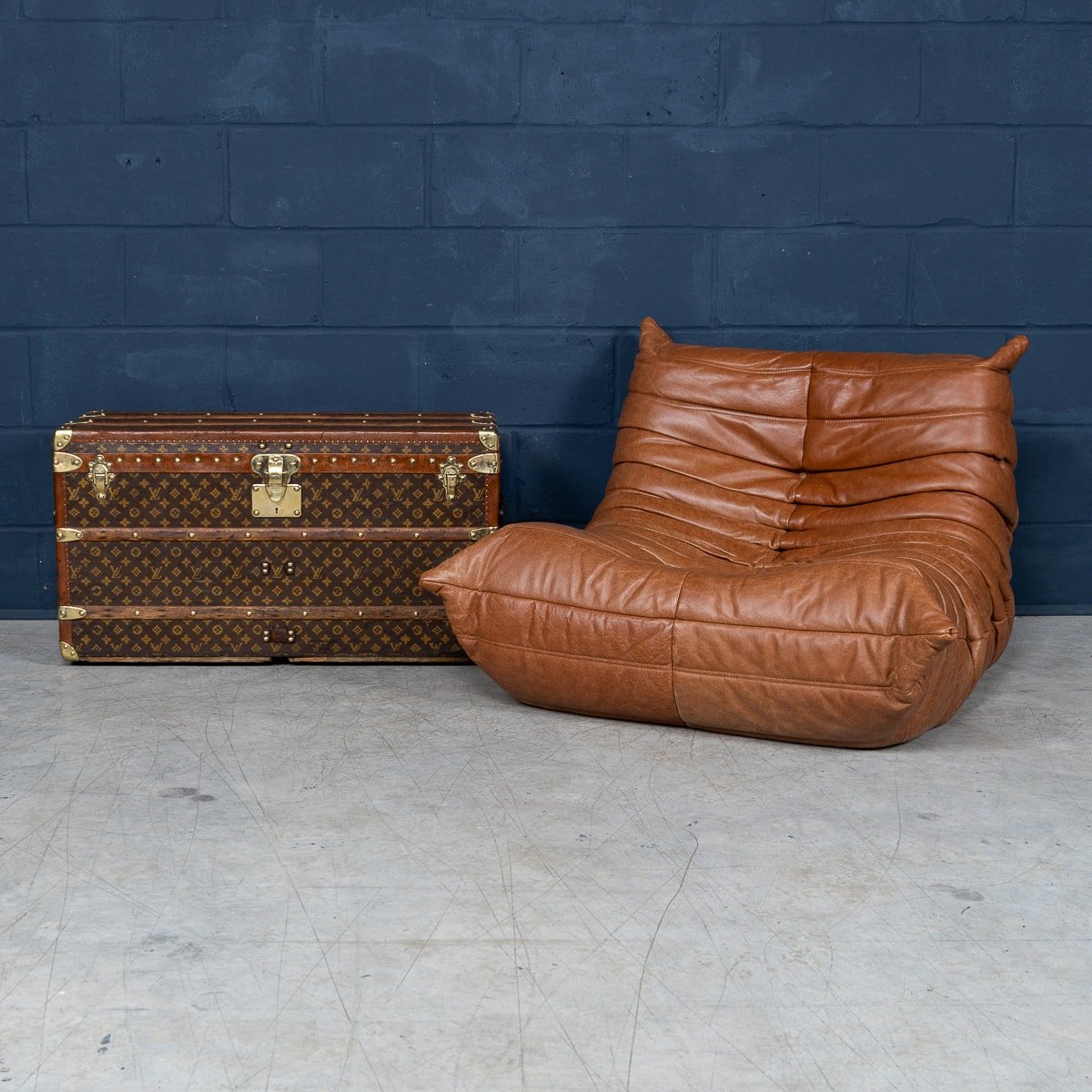 Vintage French Shoe Trunk from Louis Vuitton, 1930 for sale at Pamono