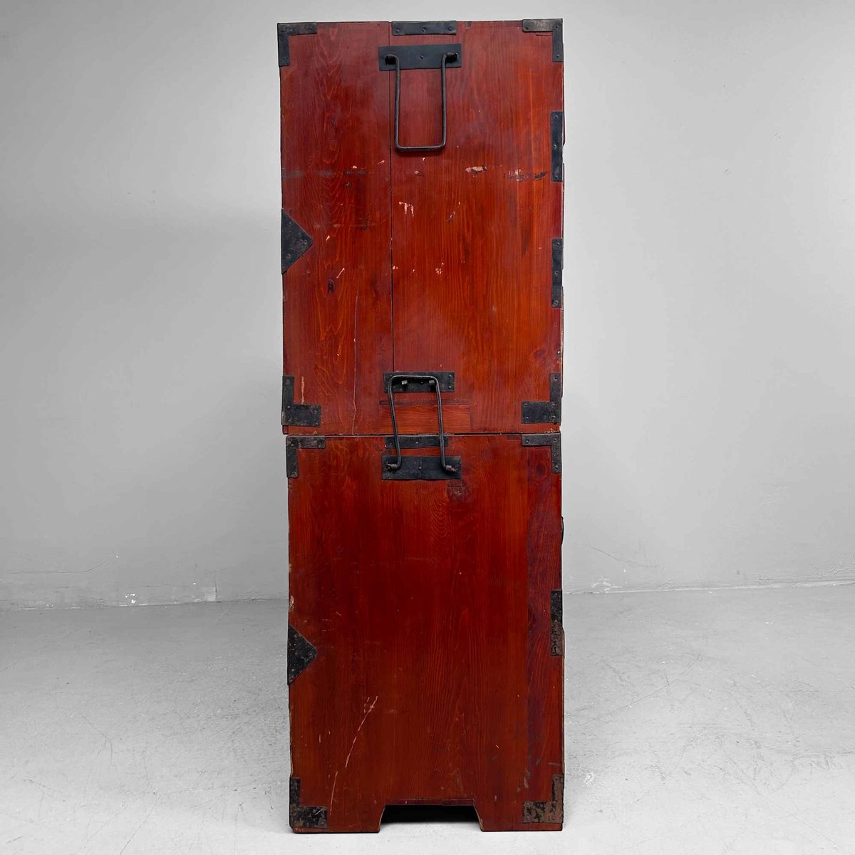 Japanese Traditional Tansu Storage Chest, 1890s for sale at Pamono