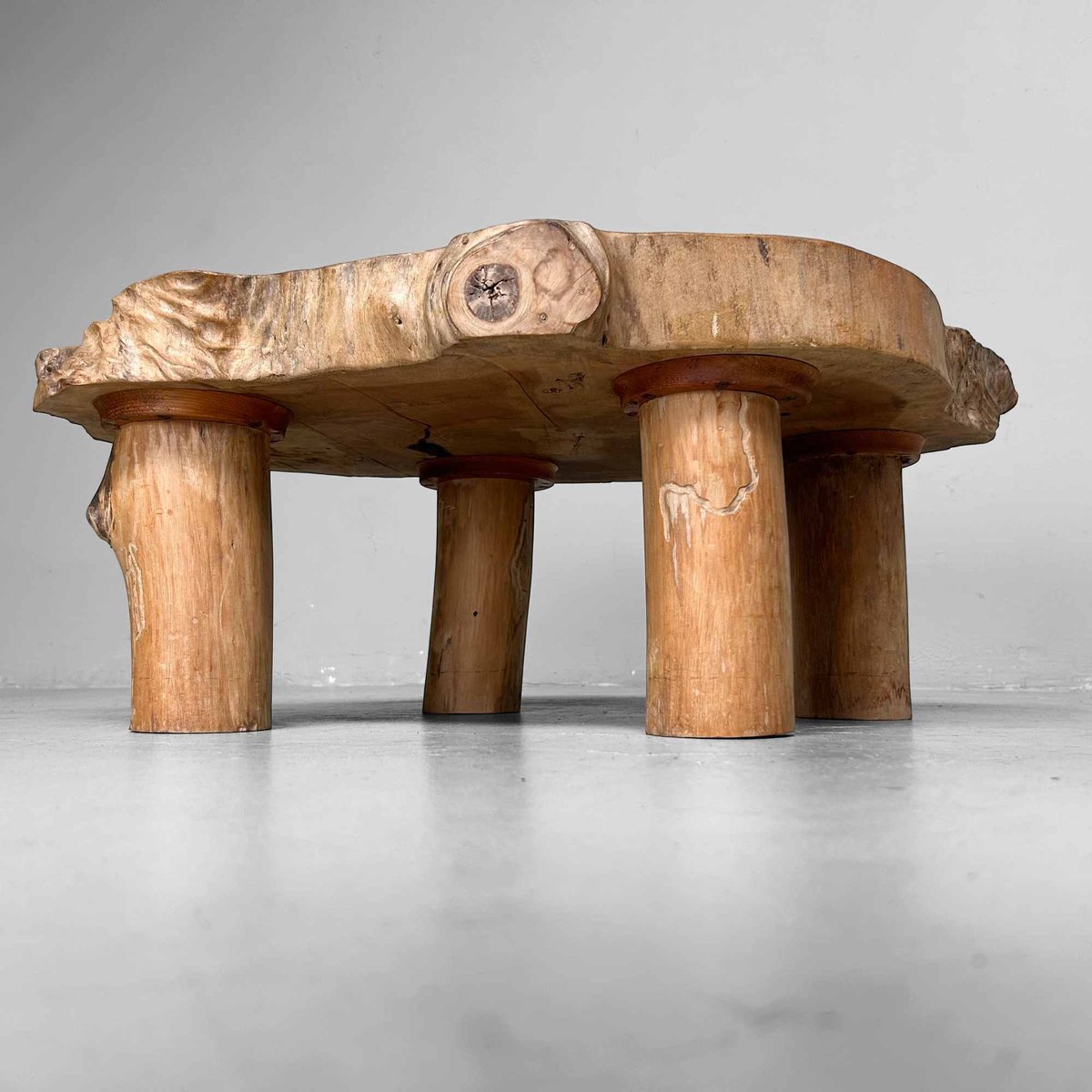 Japanese Log Table, 1950s for sale at Pamono