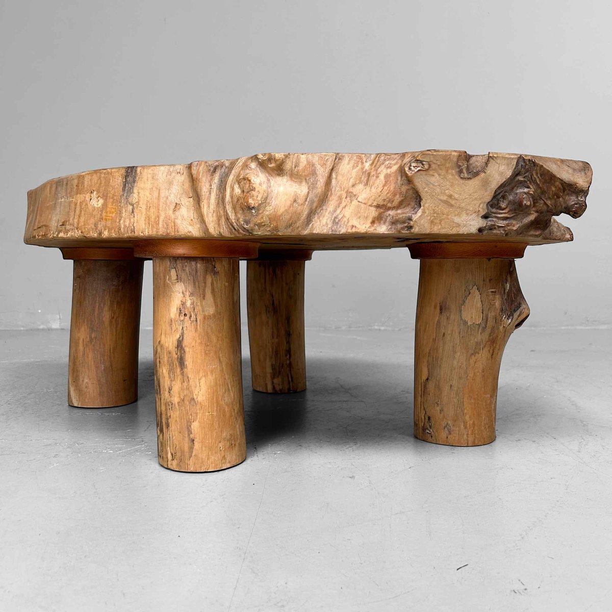 Japanese Log Table, 1950s for sale at Pamono