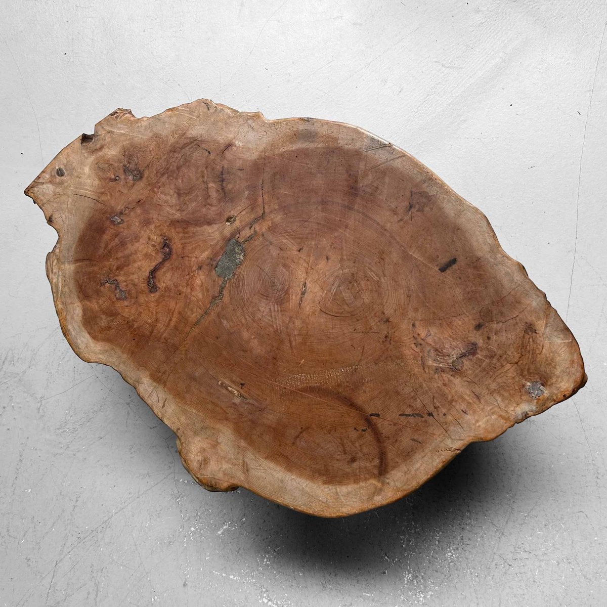 Japanese Log Table, 1950s for sale at Pamono