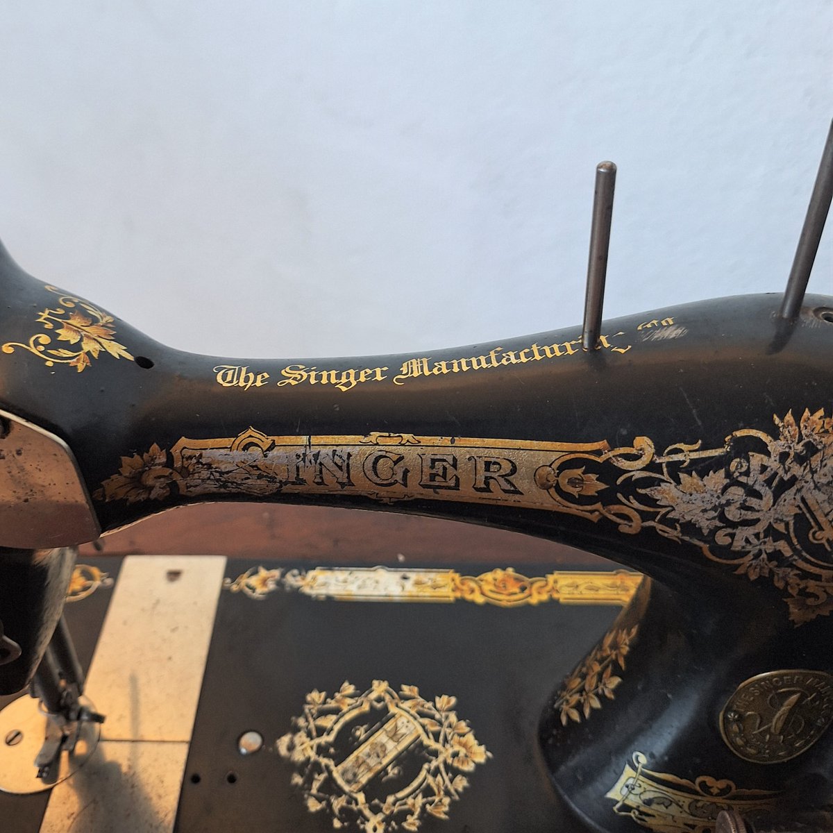 Sewing Machine from Singer, 1900s for sale at Pamono
