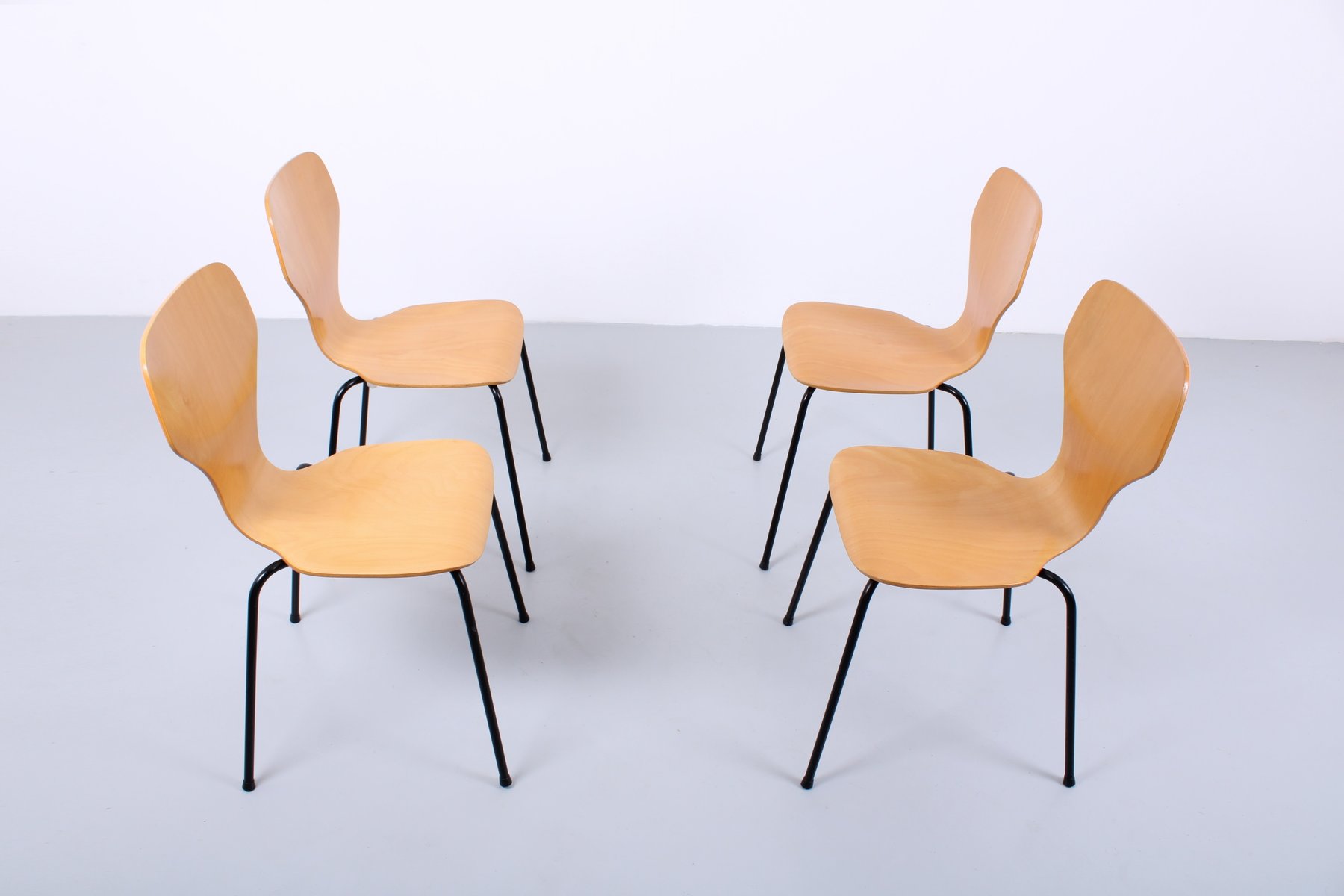Beech Stacking Butterfly Chairs by Phoenix Denmark 1980s, Set of 4 for ...