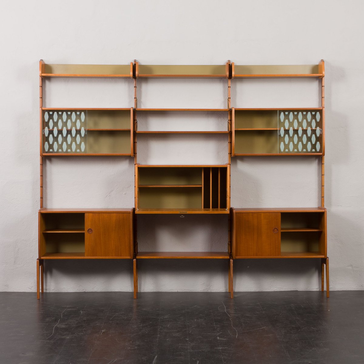 Three-Bay Free-Standing Teak Wall Unit by John Texmon, 1960s for sale ...