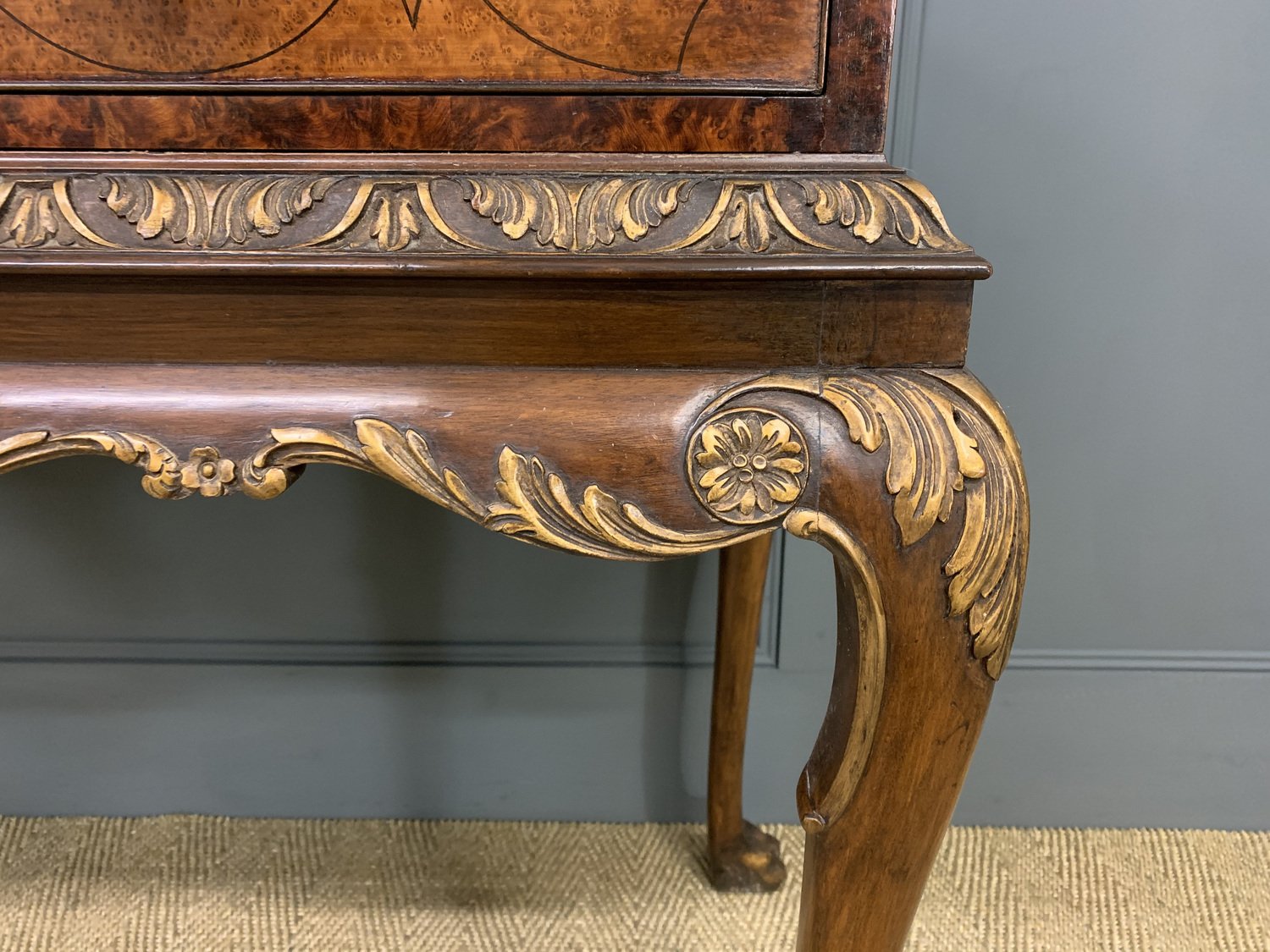 Burr Walnut Side Table, 1920s for sale at Pamono