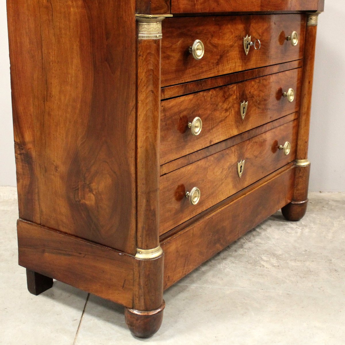 Antique Empire Chest of Drawers in Walnut for sale at Pamono