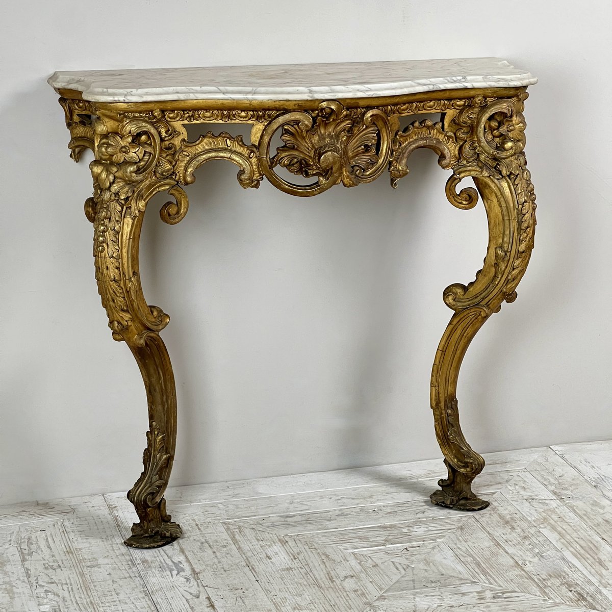 Victorian Giltwood and Marble Console Table for sale at Pamono