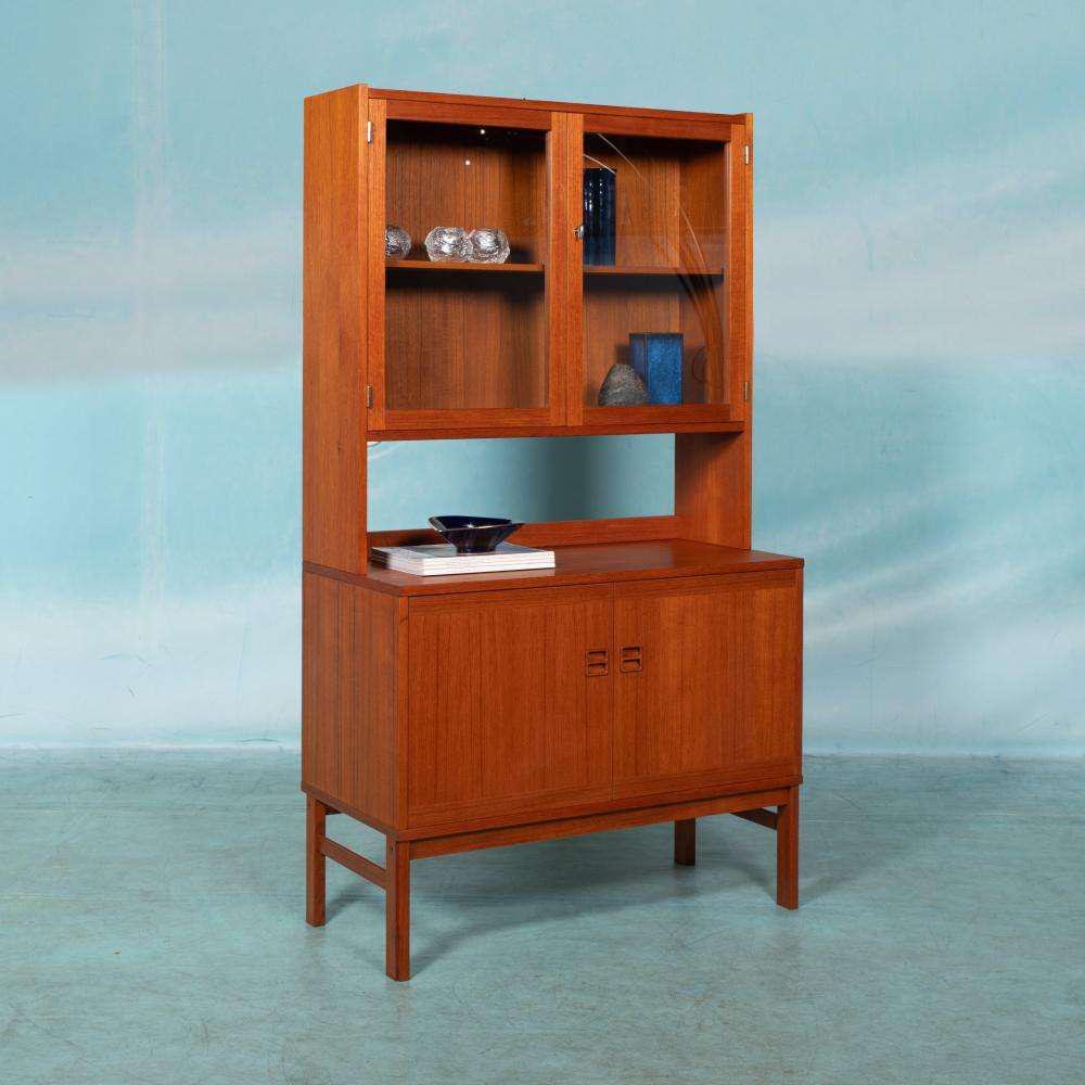 Vintage Scandinavian Display Cabinet in Teak, 1960s for sale at Pamono