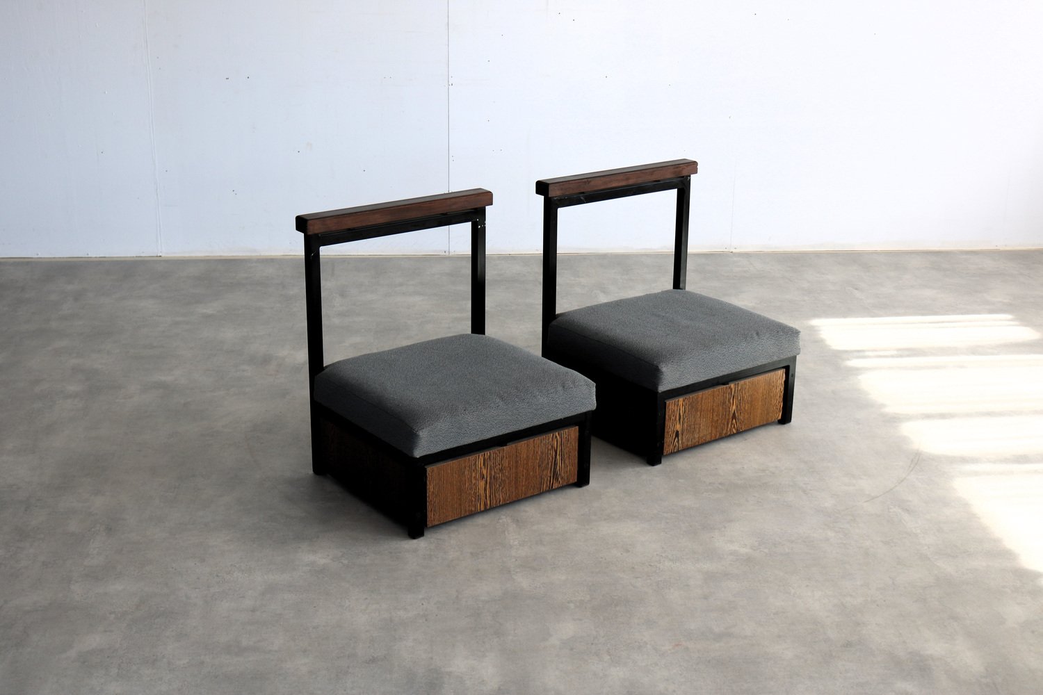 Vintage Prayer Chair, 1950s for sale at Pamono