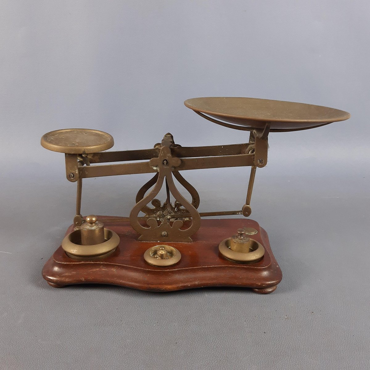 Antique English Victorian Letter Scale for sale at Pamono