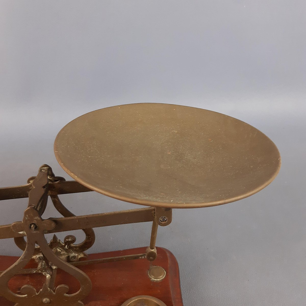 Antique English Victorian Letter Scale for sale at Pamono