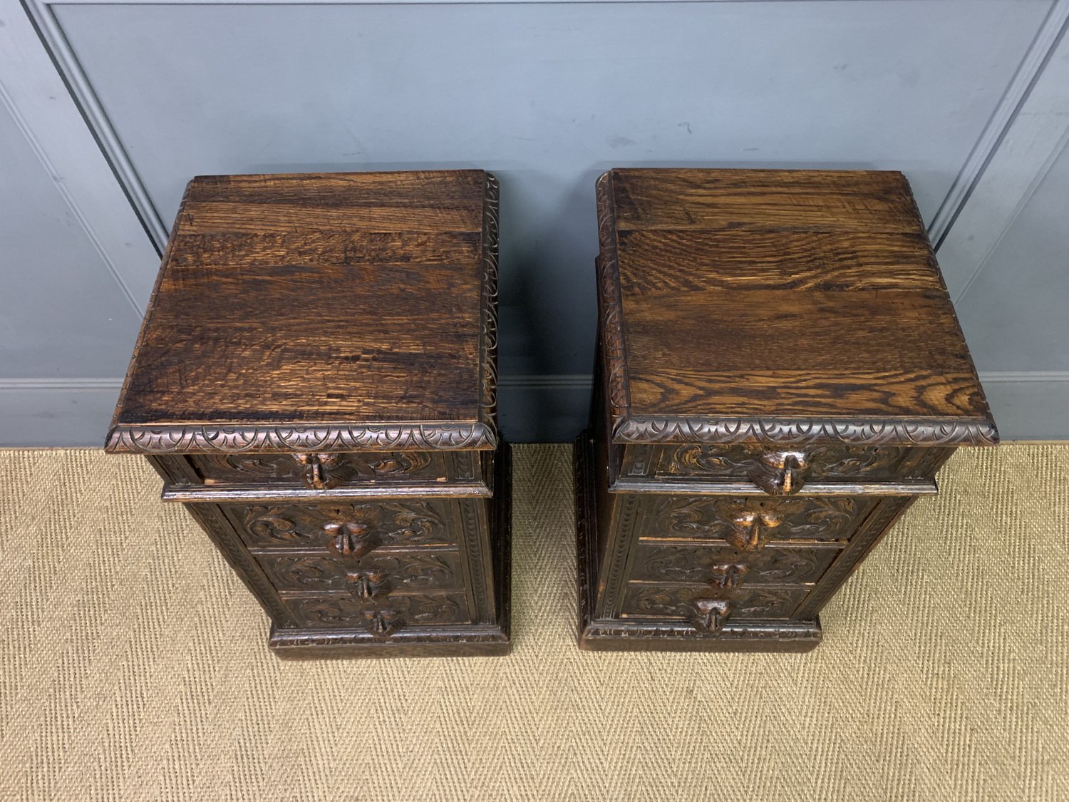 Victorian Carved Oak Bedside Chests, 1870, Set of 2 for sale at Pamono