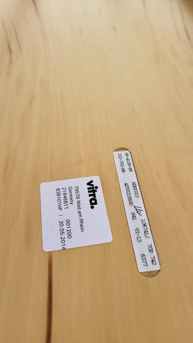 Model Nomos Desk with Modern Wood Top by Norman Foster for Vitra for ...