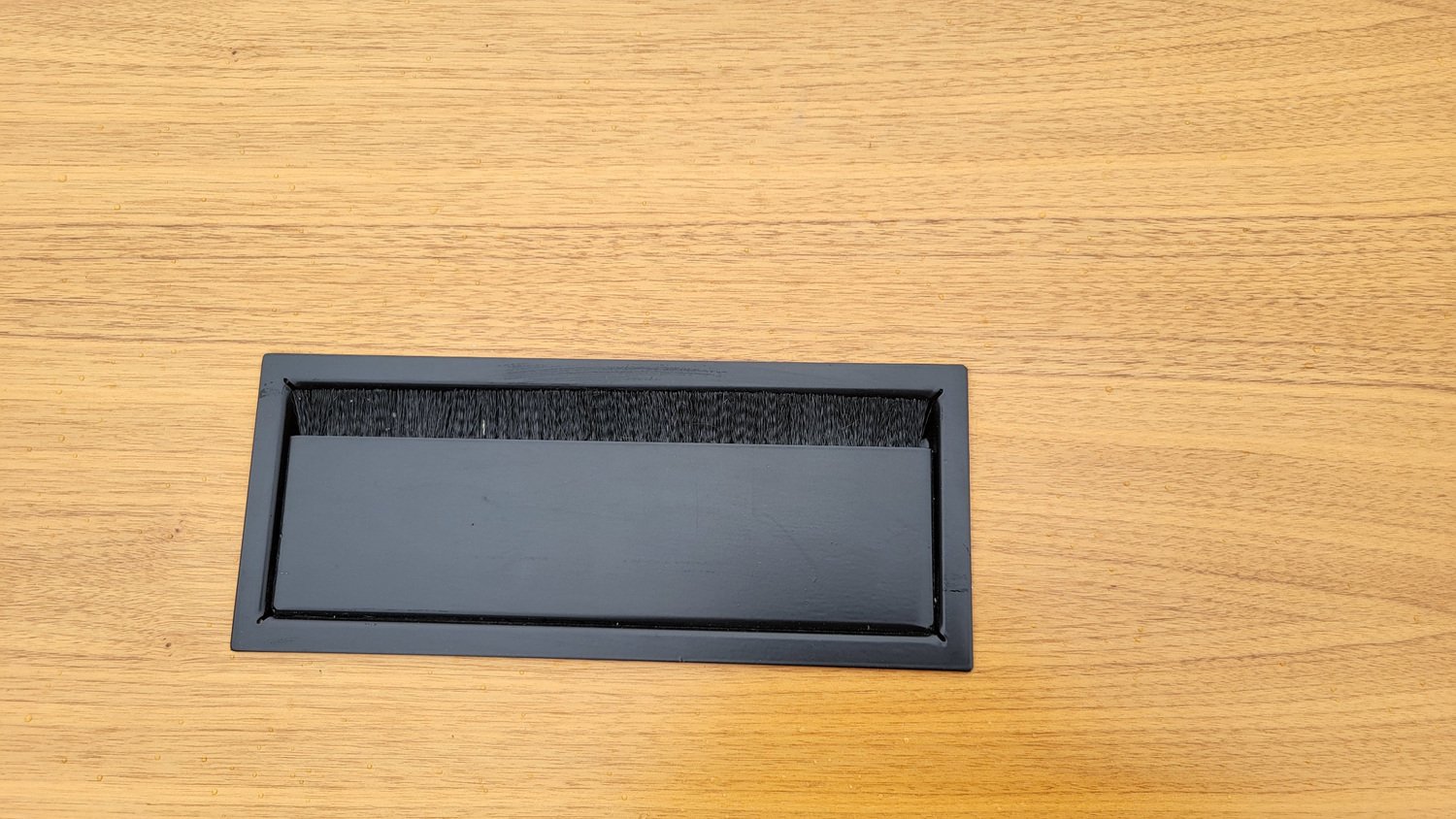 Model Nomos Desk with Modern Wood Top by Norman Foster for Vitra for ...