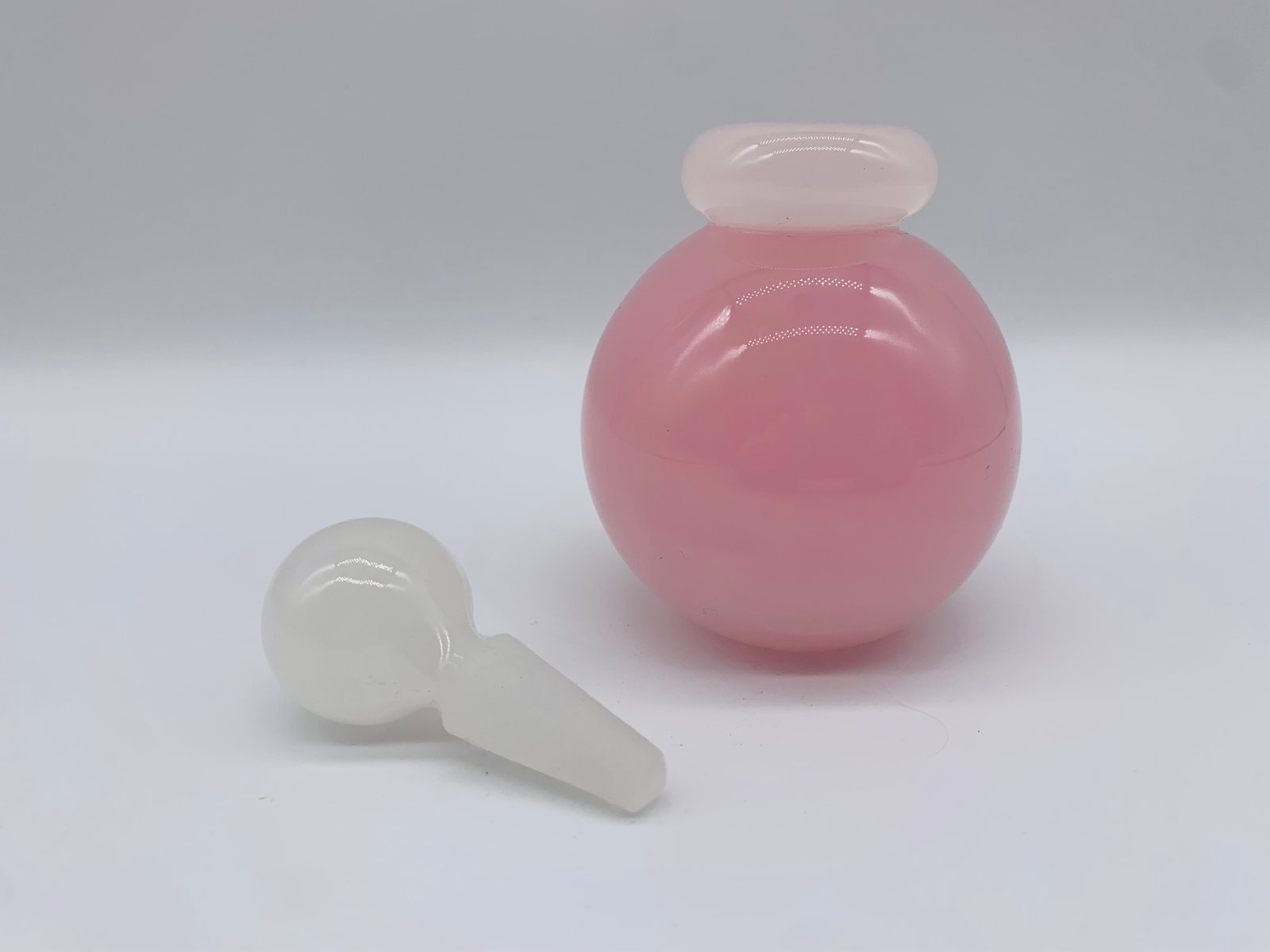 Venetian Pink Murano Glass Opaque Perfume Vial from Murano, 1950s for ...