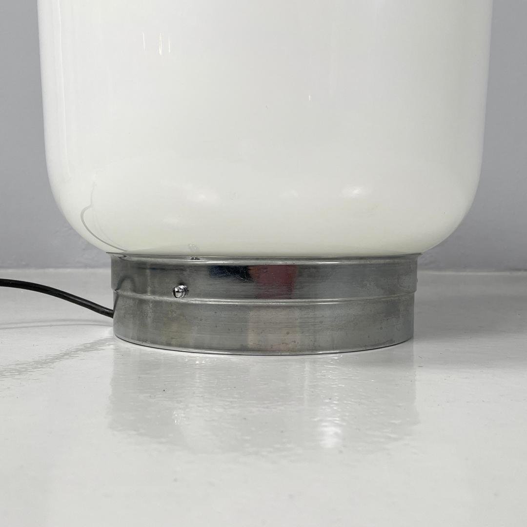 Italian Modern Round Table Lamp with Curved Profiles Metal and White ...