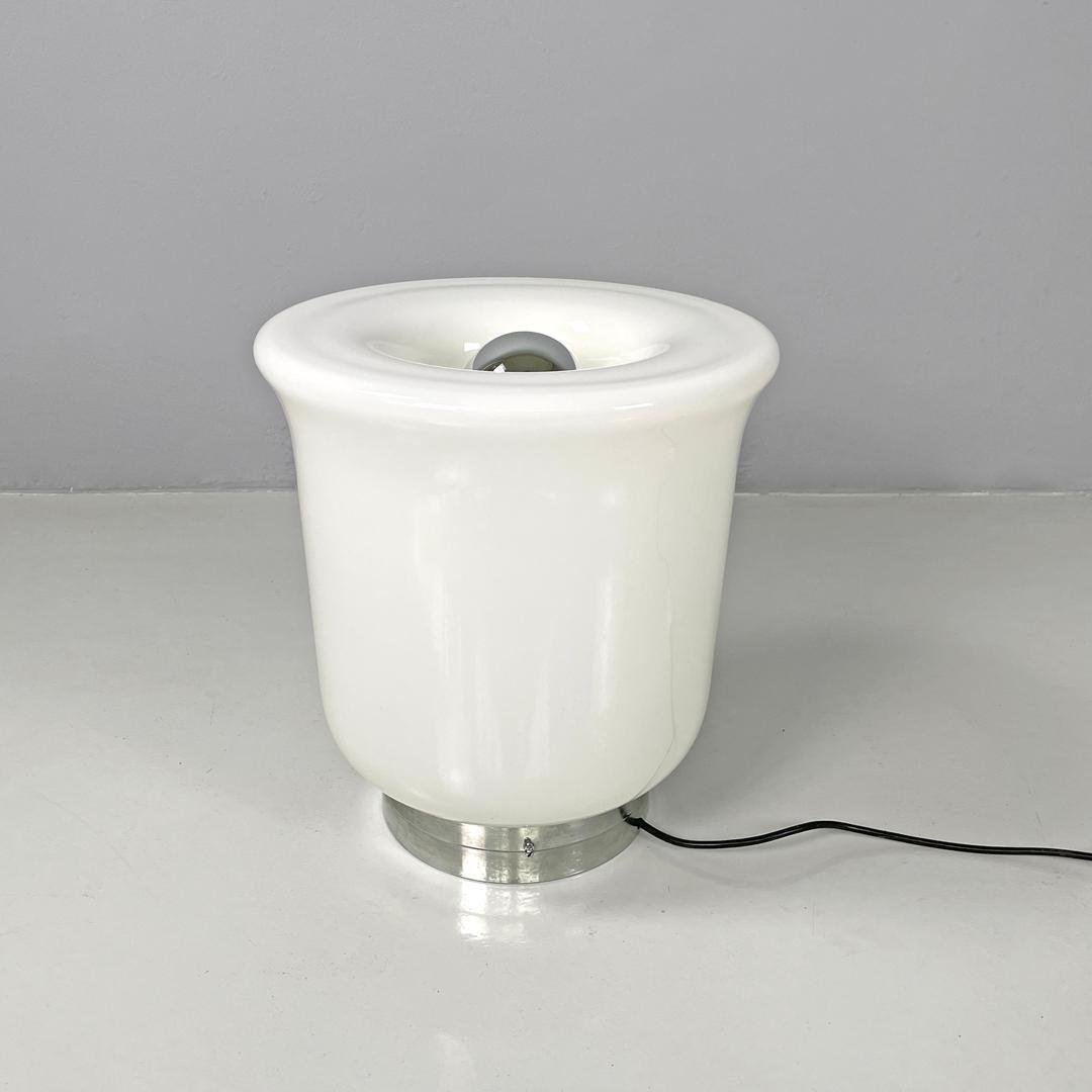Italian Modern Round Table Lamp with Curved Profiles Metal and White ...