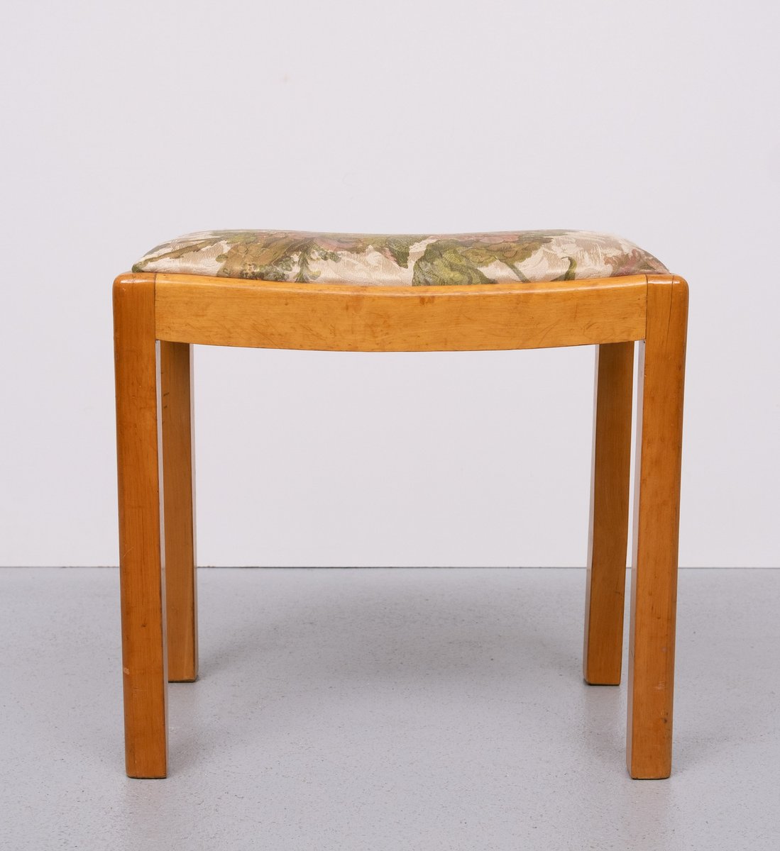 Beech Wood Foot Stool, Dutch, 1950s for sale at Pamono