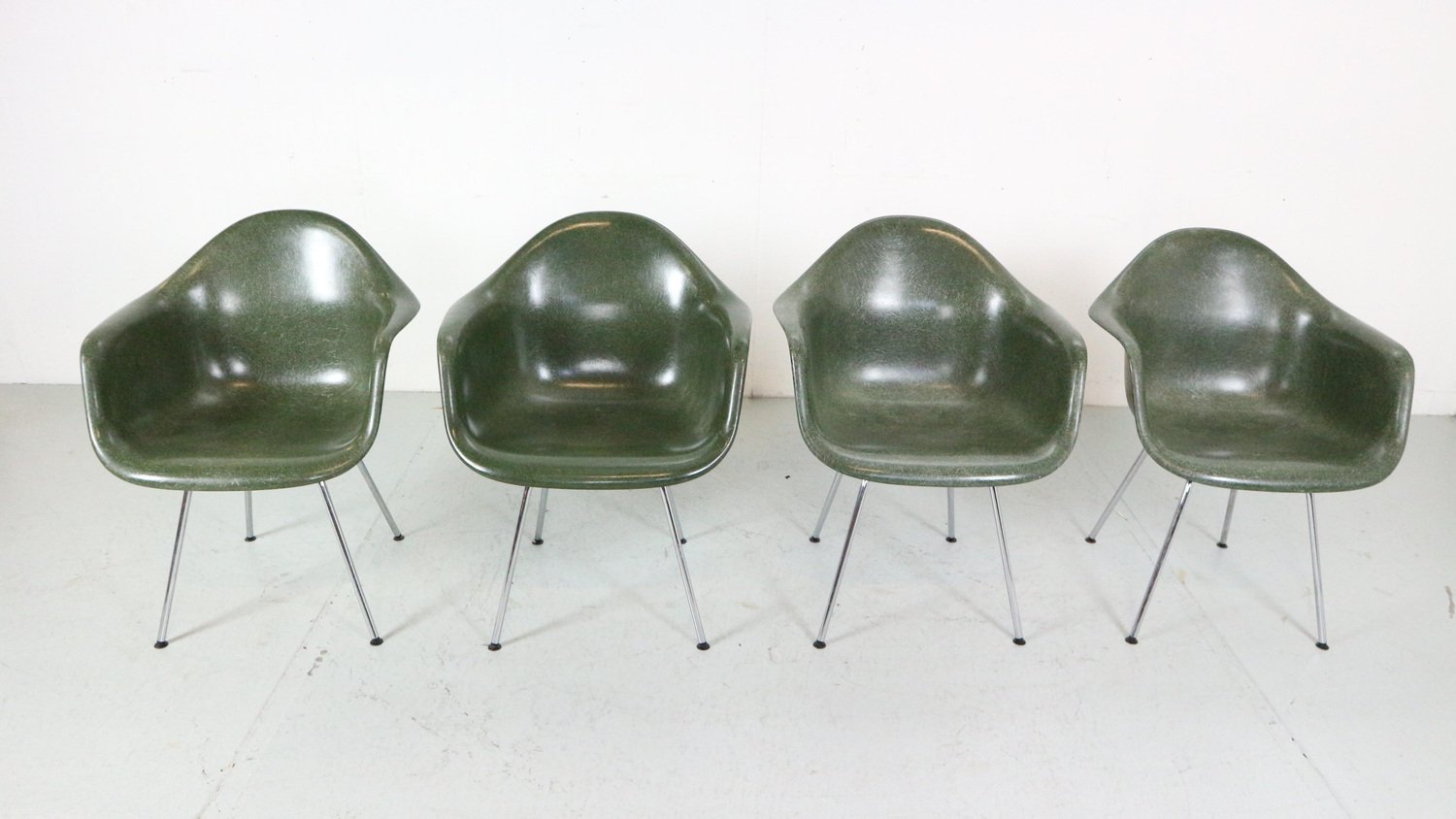 Dax Dining Chairs attributed to Charles & Ray Eames for Herman Miller ...