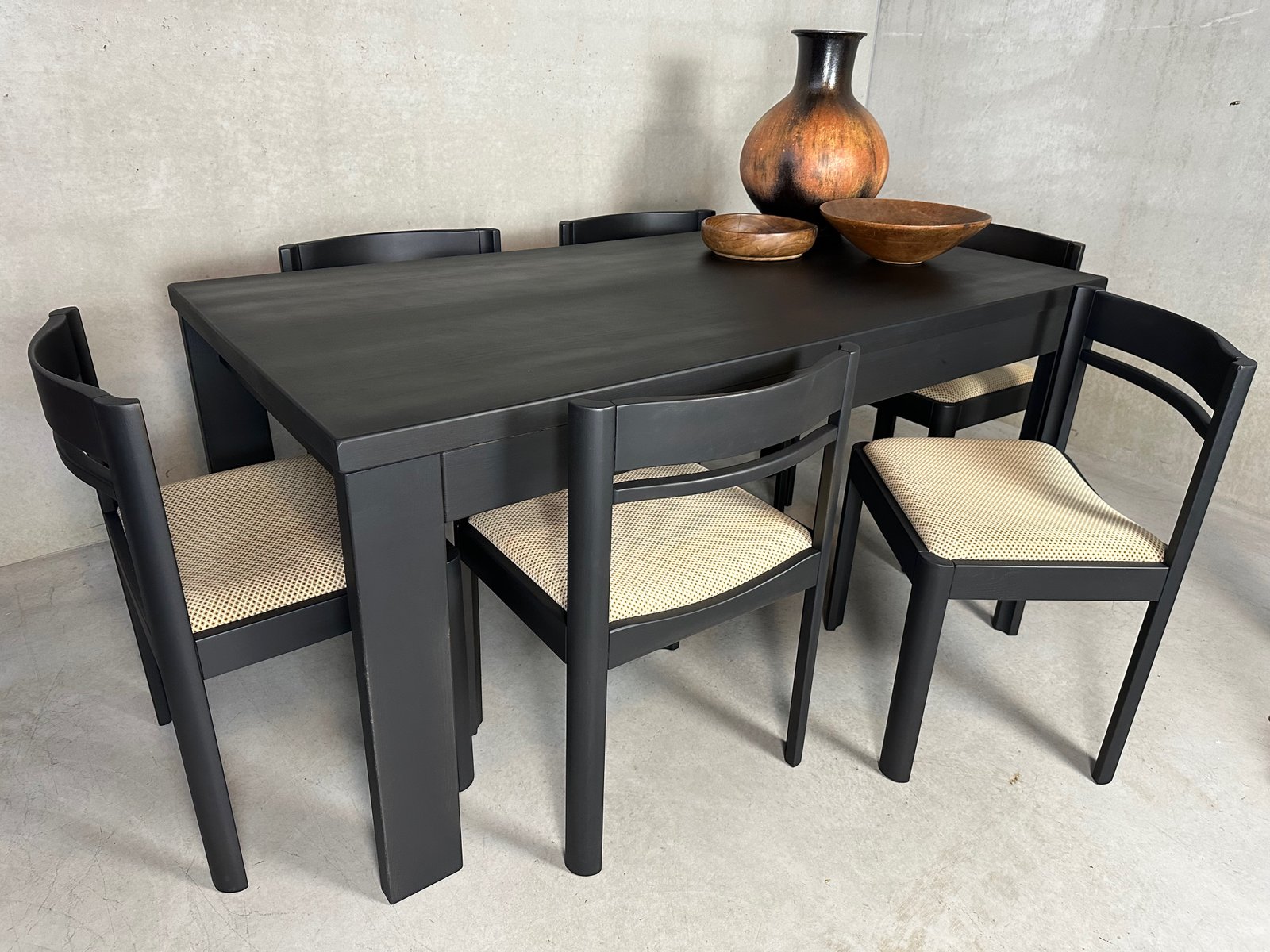Vintage Brutalist Dining Room Set, 1970s, Set of 7 for sale at Pamono