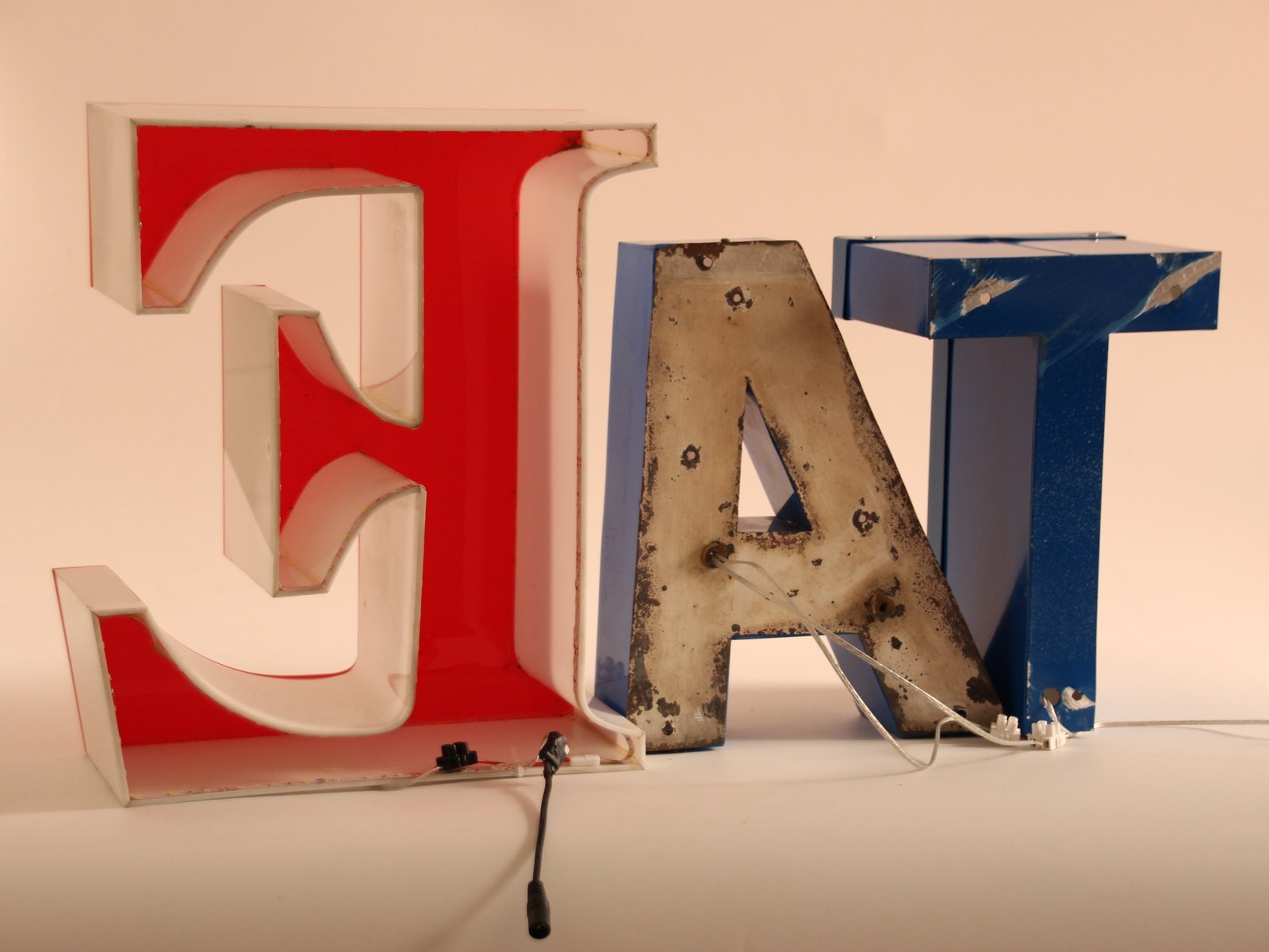 Mid-Century Illuminated Letters, 1970s, Set of 3 for sale at Pamono