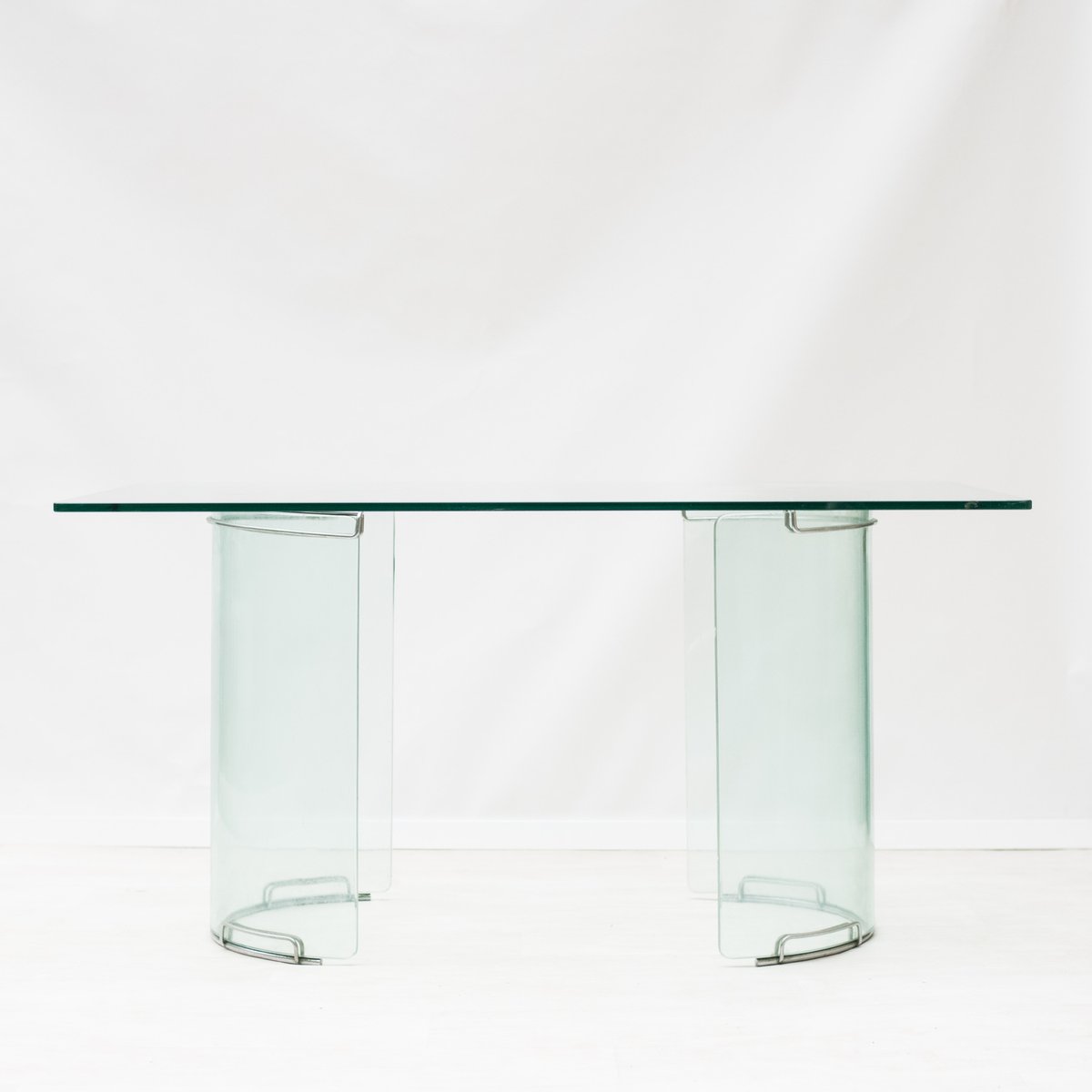 Italian Glass Table from Zanotta, 1970s for sale at Pamono