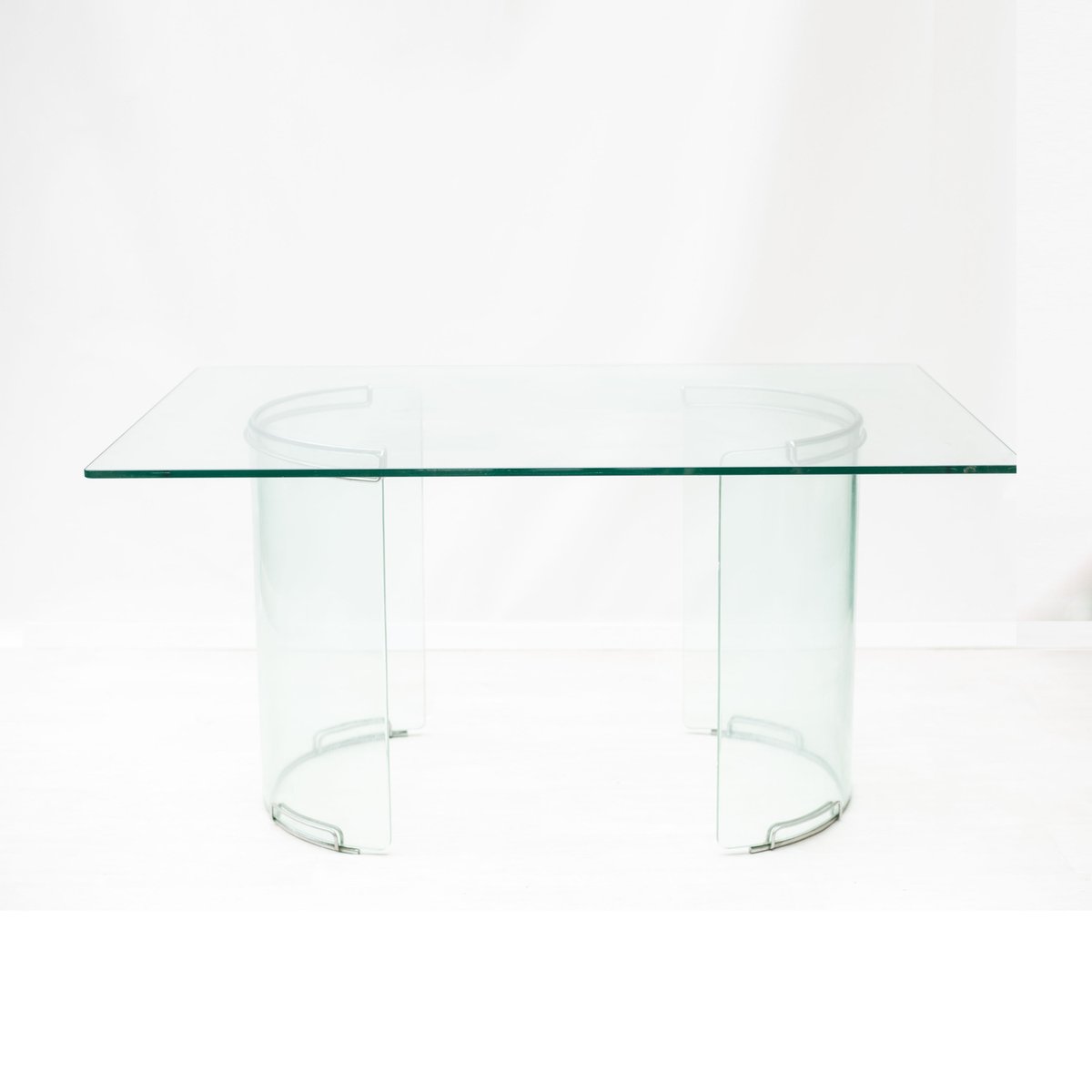 Italian Glass Table from Zanotta, 1970s for sale at Pamono