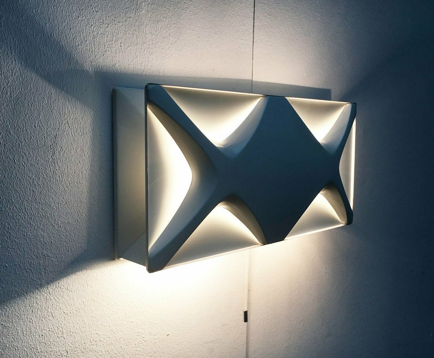 Mid-Century Space Age Cross Oyster Style Wall Lamp by Klaus Link for ...