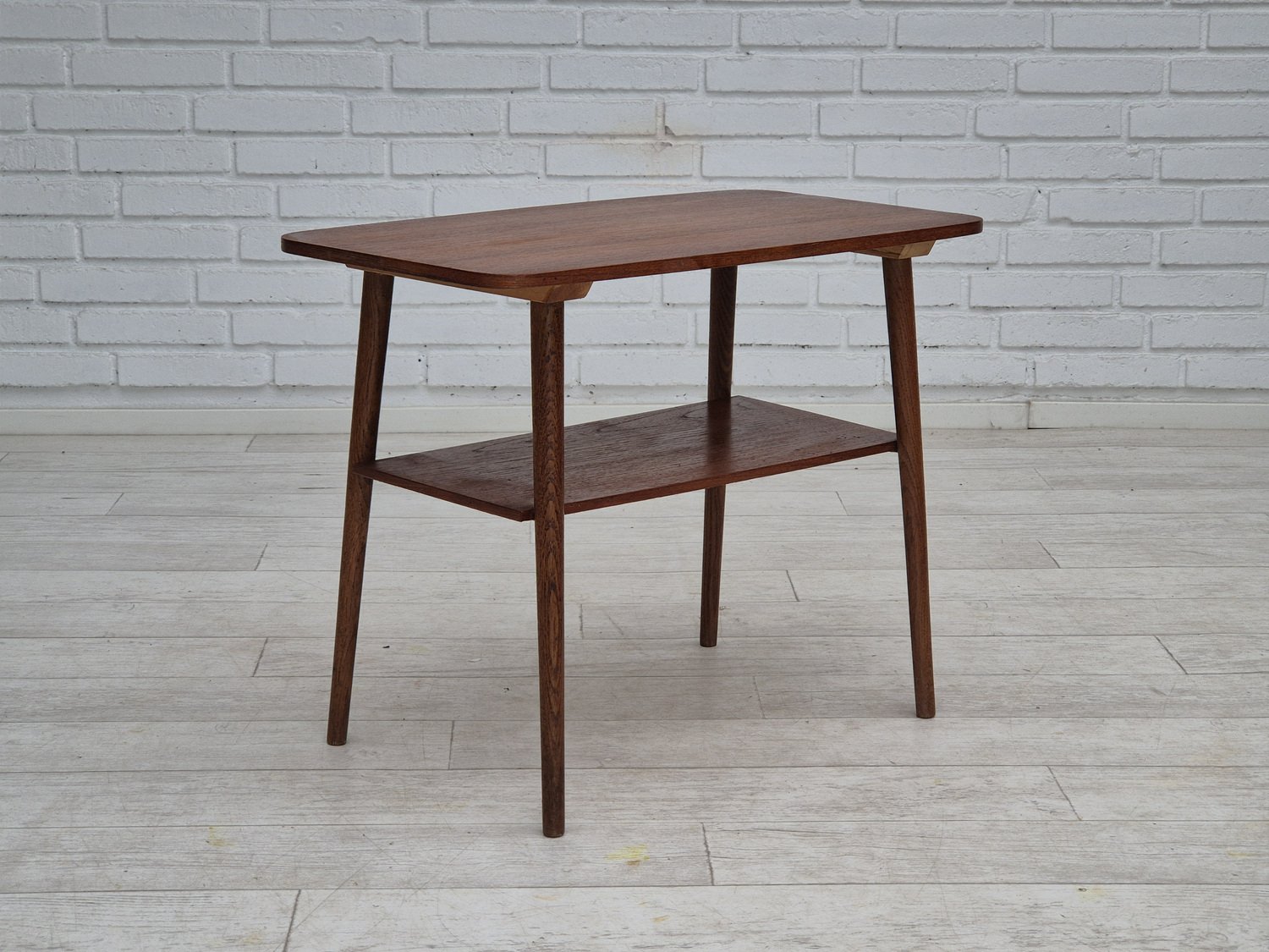 Danish Side Table in Teak Wood, 1960s for sale at Pamono